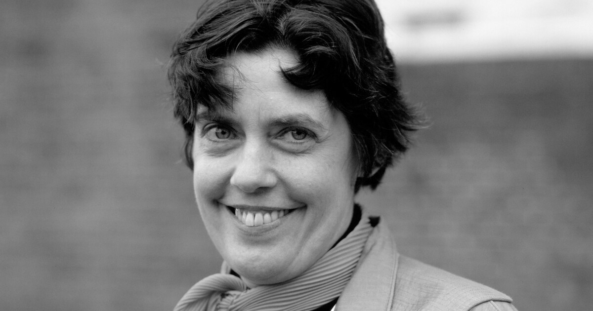 Tonke Dragt (1930-2024) was een van de eigenzinnigste ...