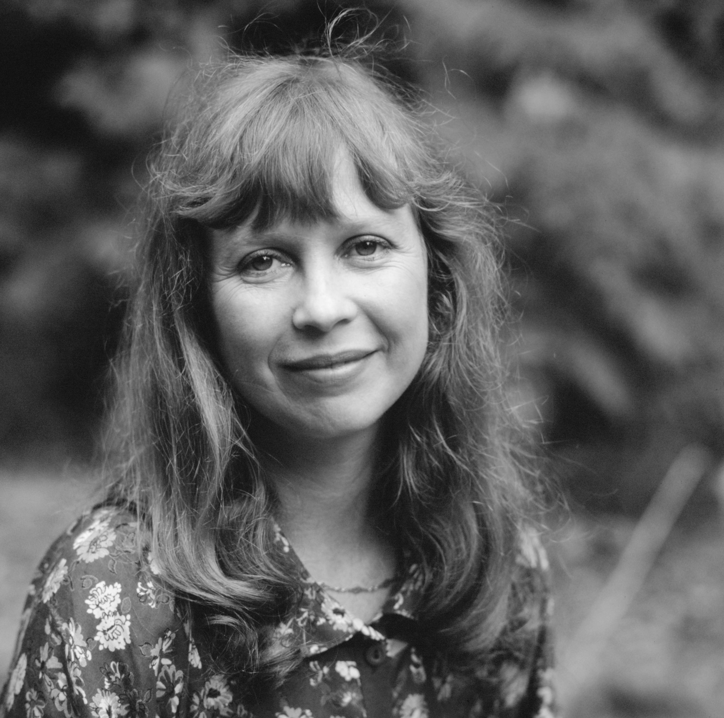 Wieteke van Dort (1943-2024) wás de deftige dame | Het Parool