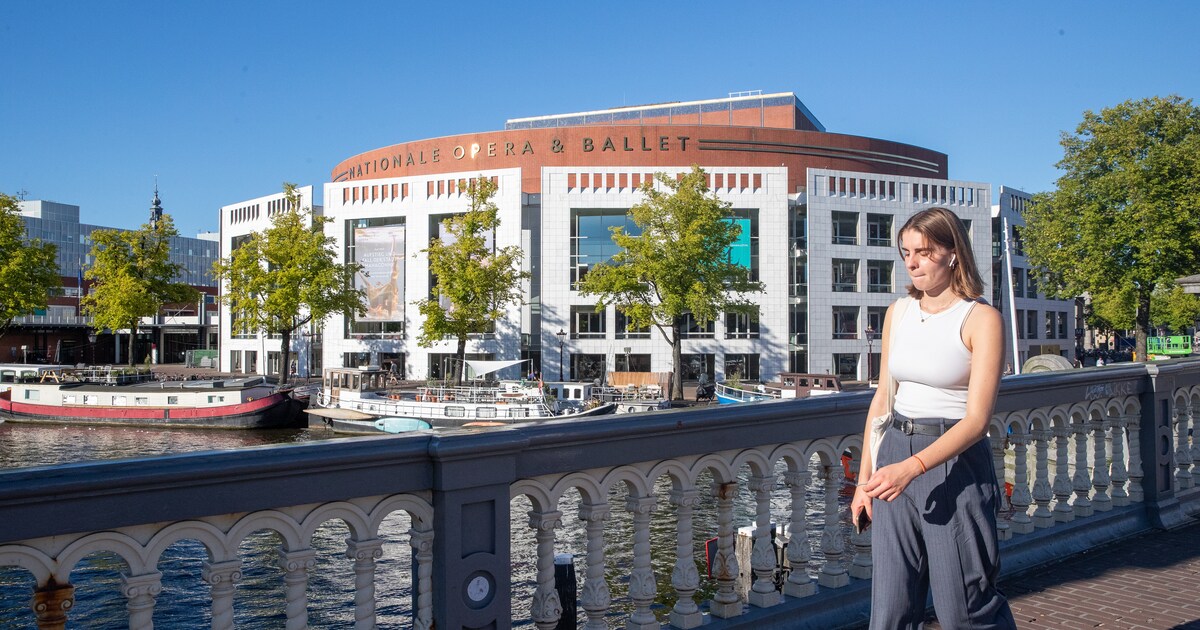 Wethouder Hester van Buren over ongewenst gedrag leidinggevenden ...