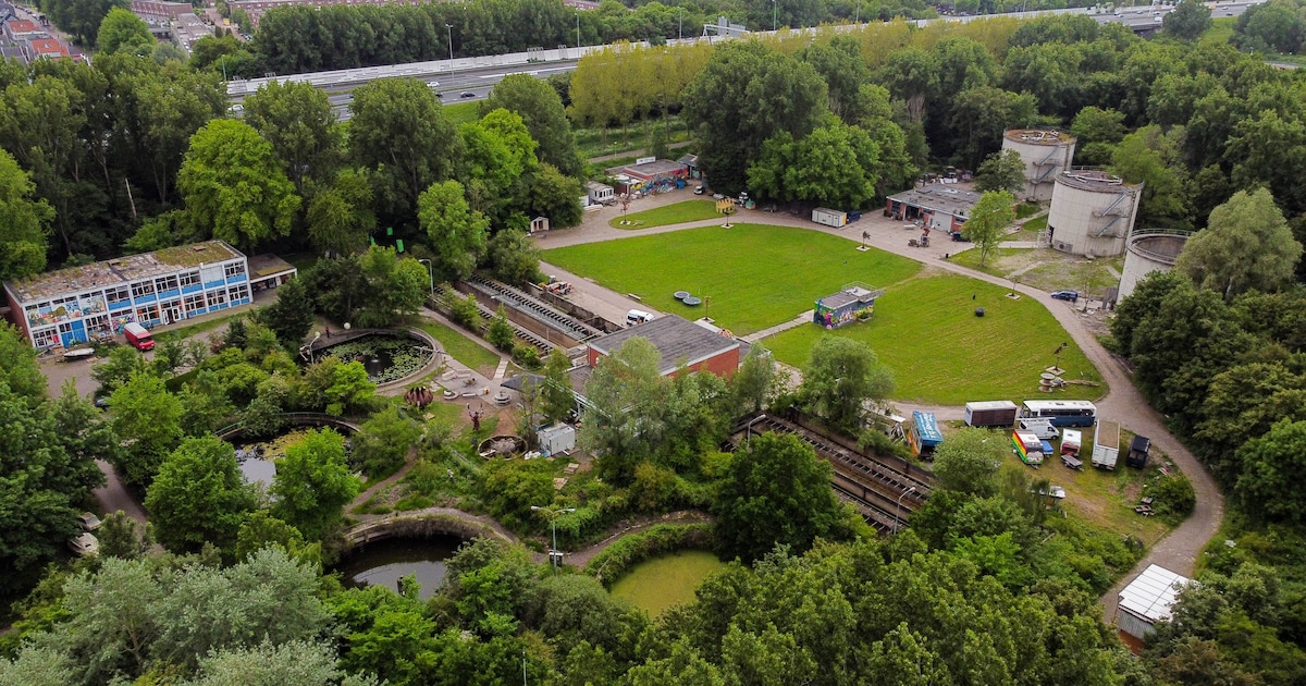 Stadsnomaden mogen nog zeker drie jaar blijven op Het Groene Veld in ...