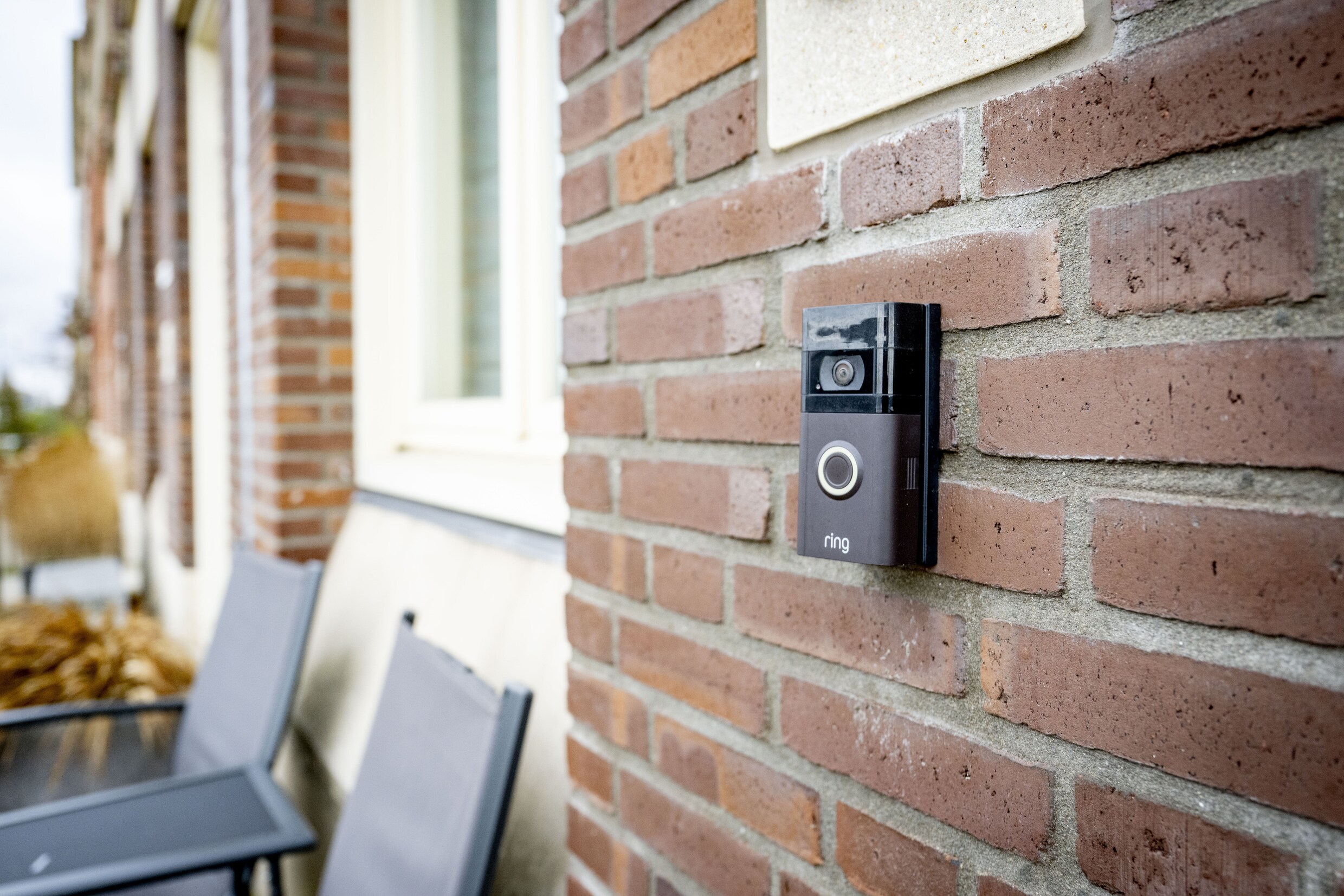 Waarom een slimme deurbel privacy kan schenden (en wat je wél mag ...