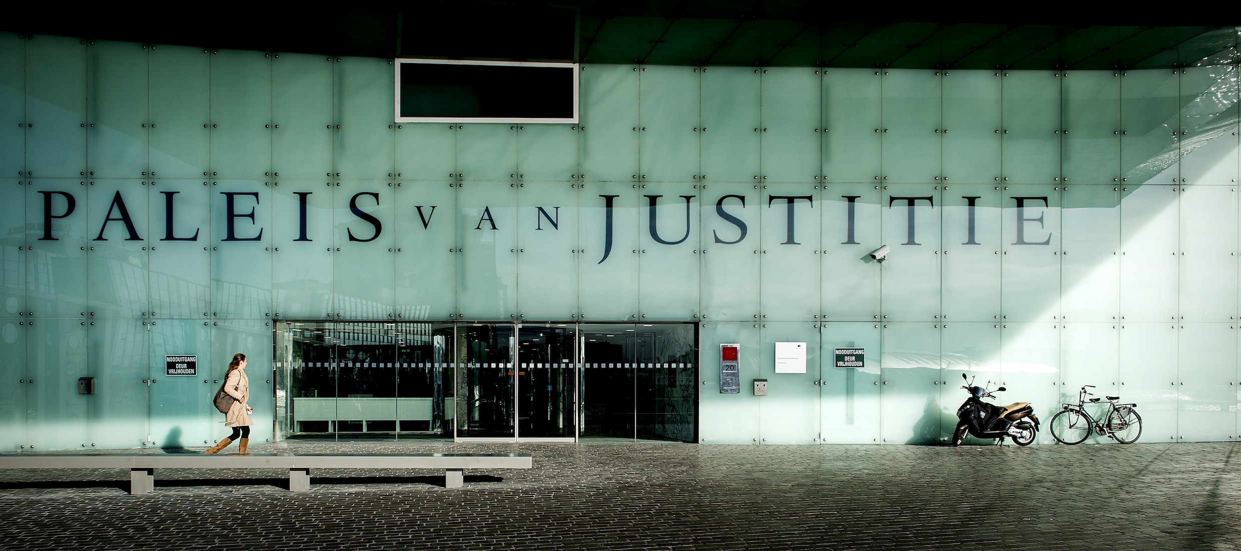 OM Amsterdam looft voor het eerst beloning uit voor gouden tip over ...