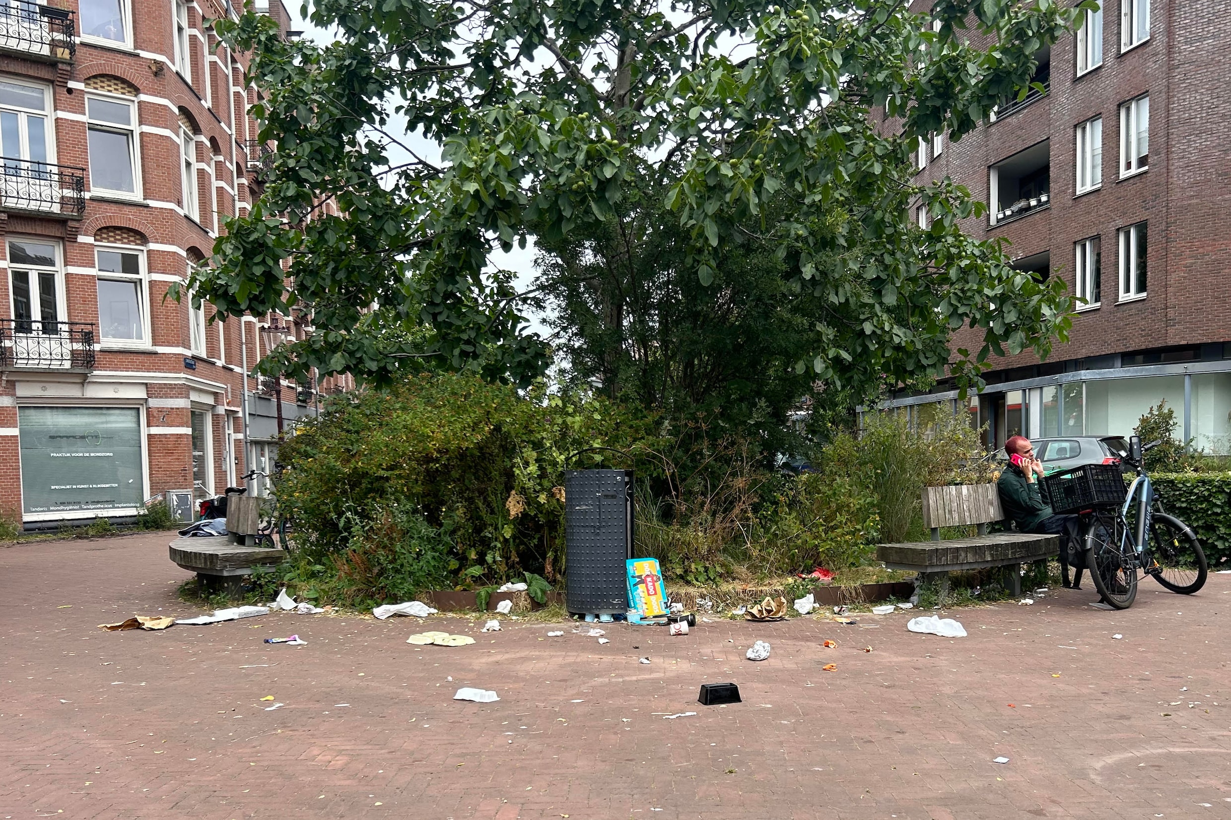 Amsterdammers over de vuile stad: ‘Als expat ben ik niet meer trots dat ...