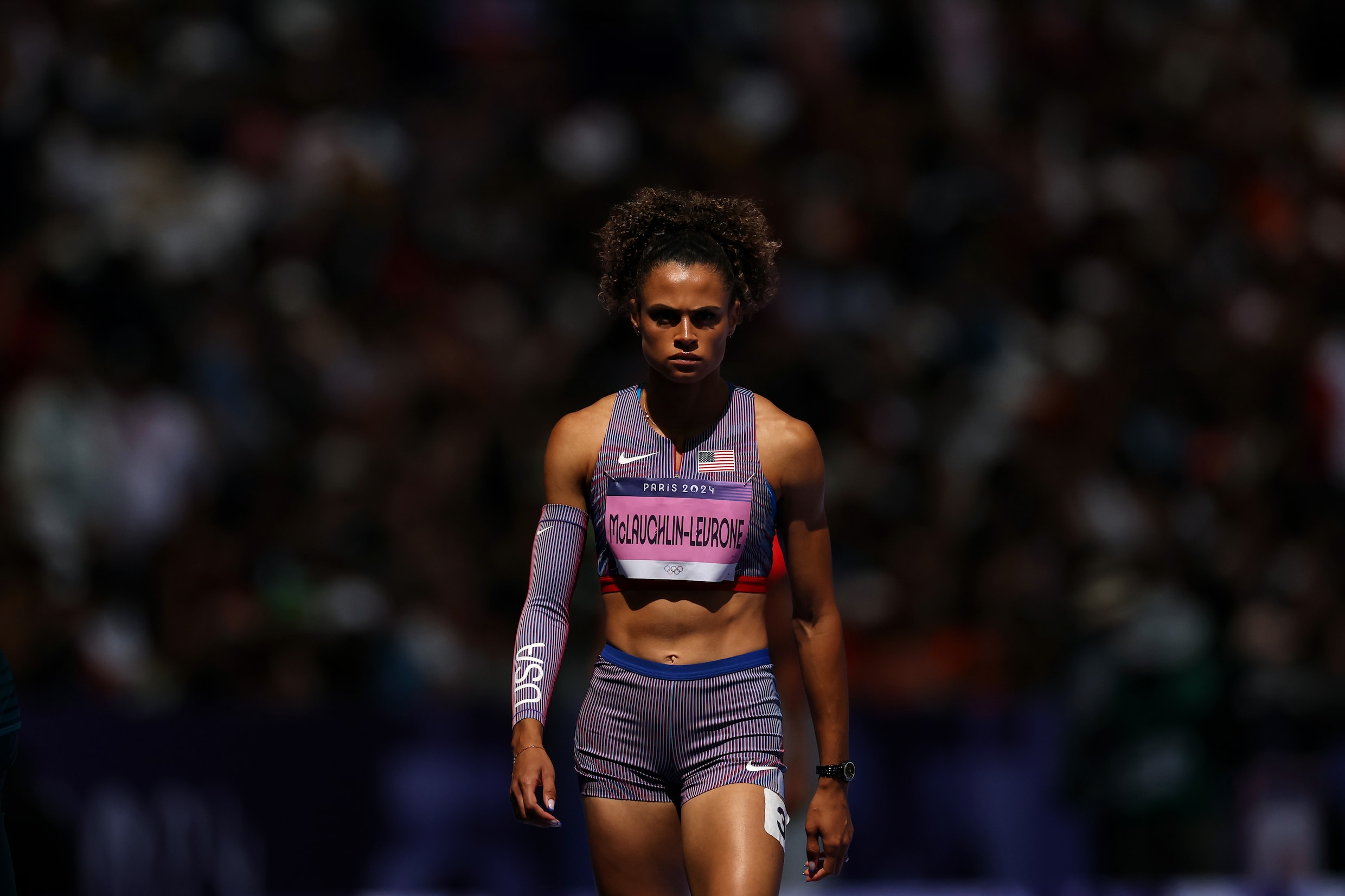 Wie is Sydney McLaughlin-Levrone, de grote concurrent van Femke Bol ...