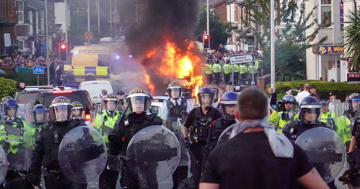 Situatie VK blijft gespannen na iets rustigere avond: ‘Aanwijzingen dat ...