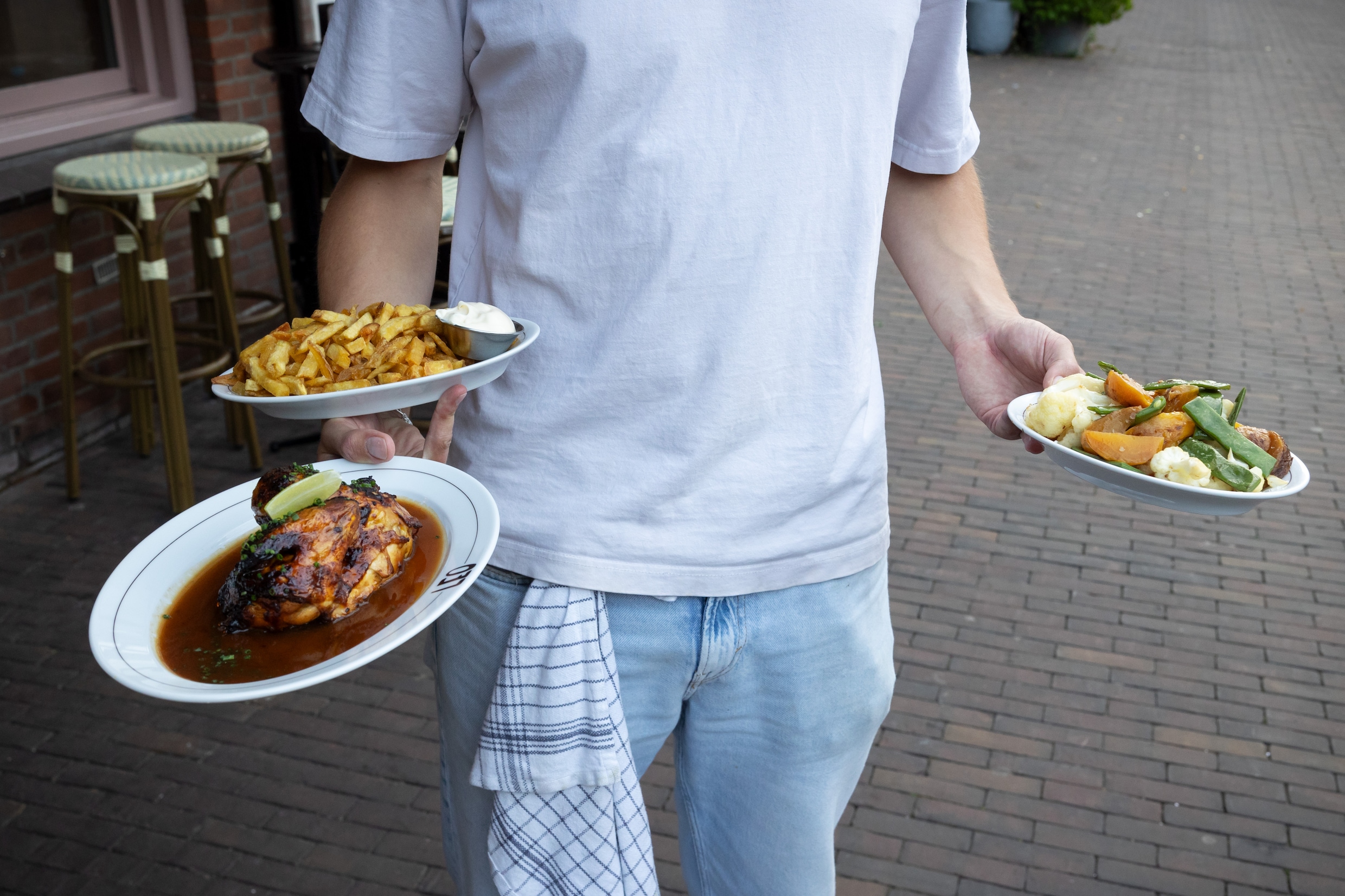 Opinie: ‘Het is tijd om de monocultuur in de Amsterdamse horeca te ...