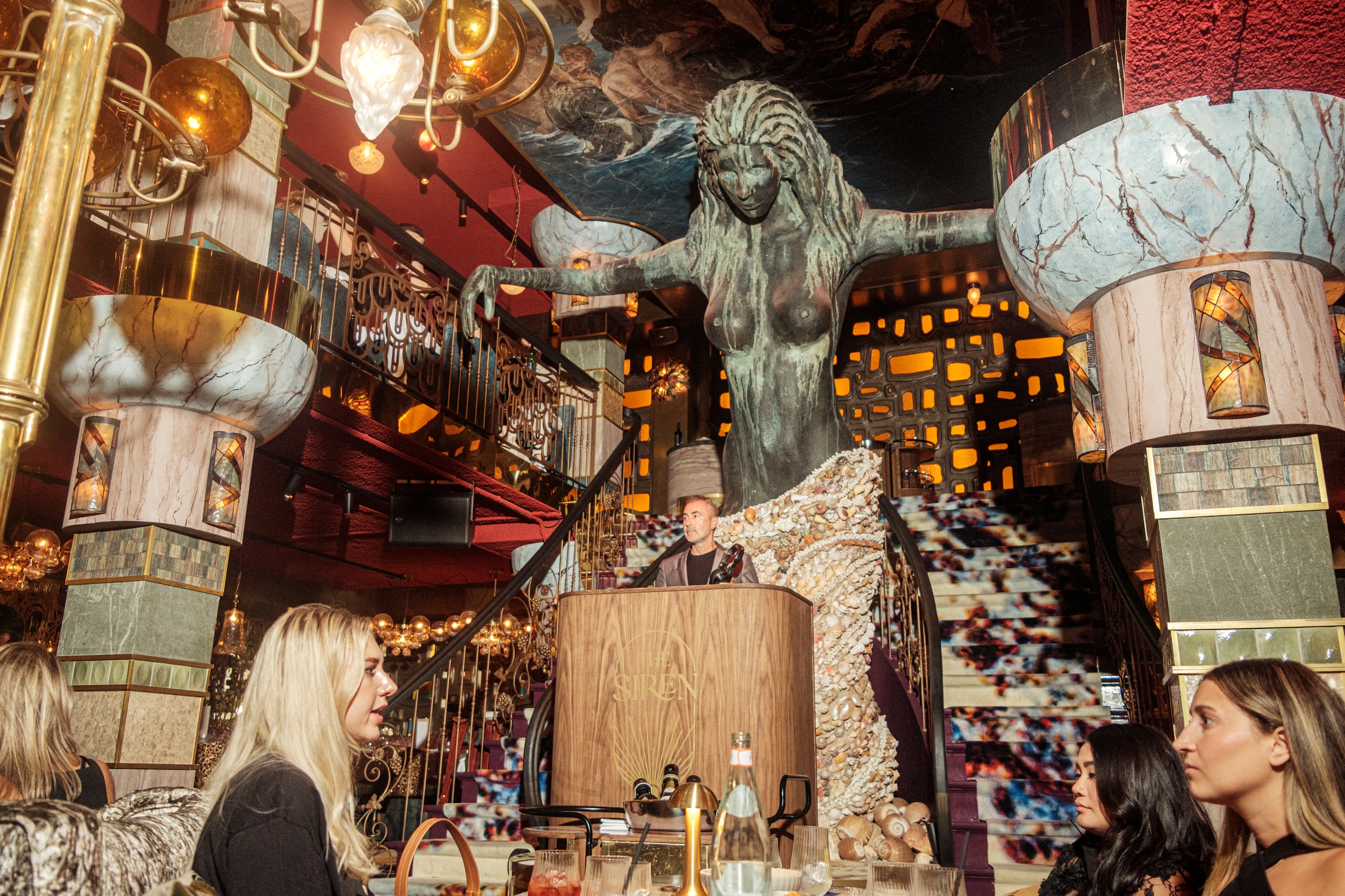 Over de top luxerestaurants in opkomst: ‘Gasten willen laten zien dat ...