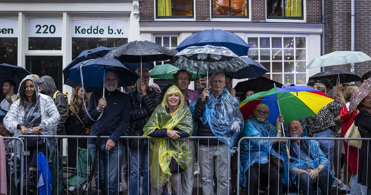 Opinie: ‘Dit kabinet zegt van Nederland te houden, maar geeft niet de ...