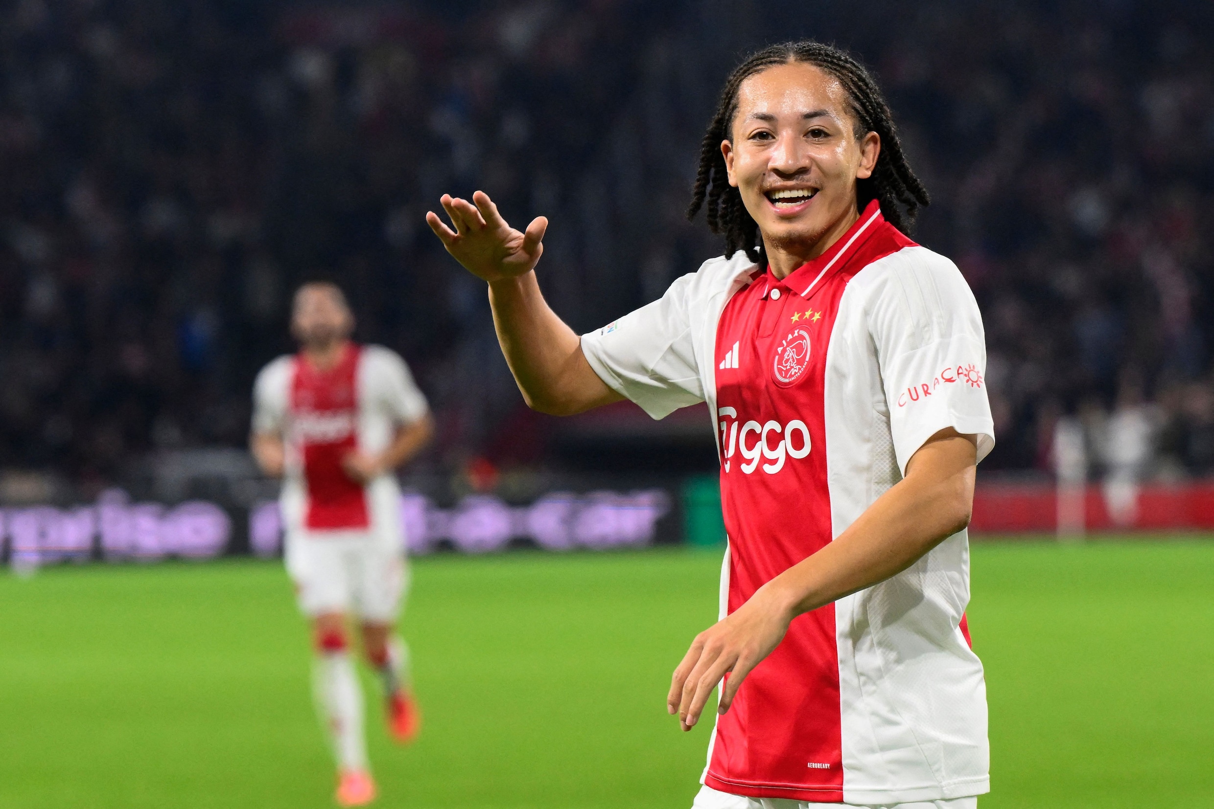 We hebben het aan Farioli te danken dat Kian Fitz-Jim niet meer uit het eerste van Ajax zal ...