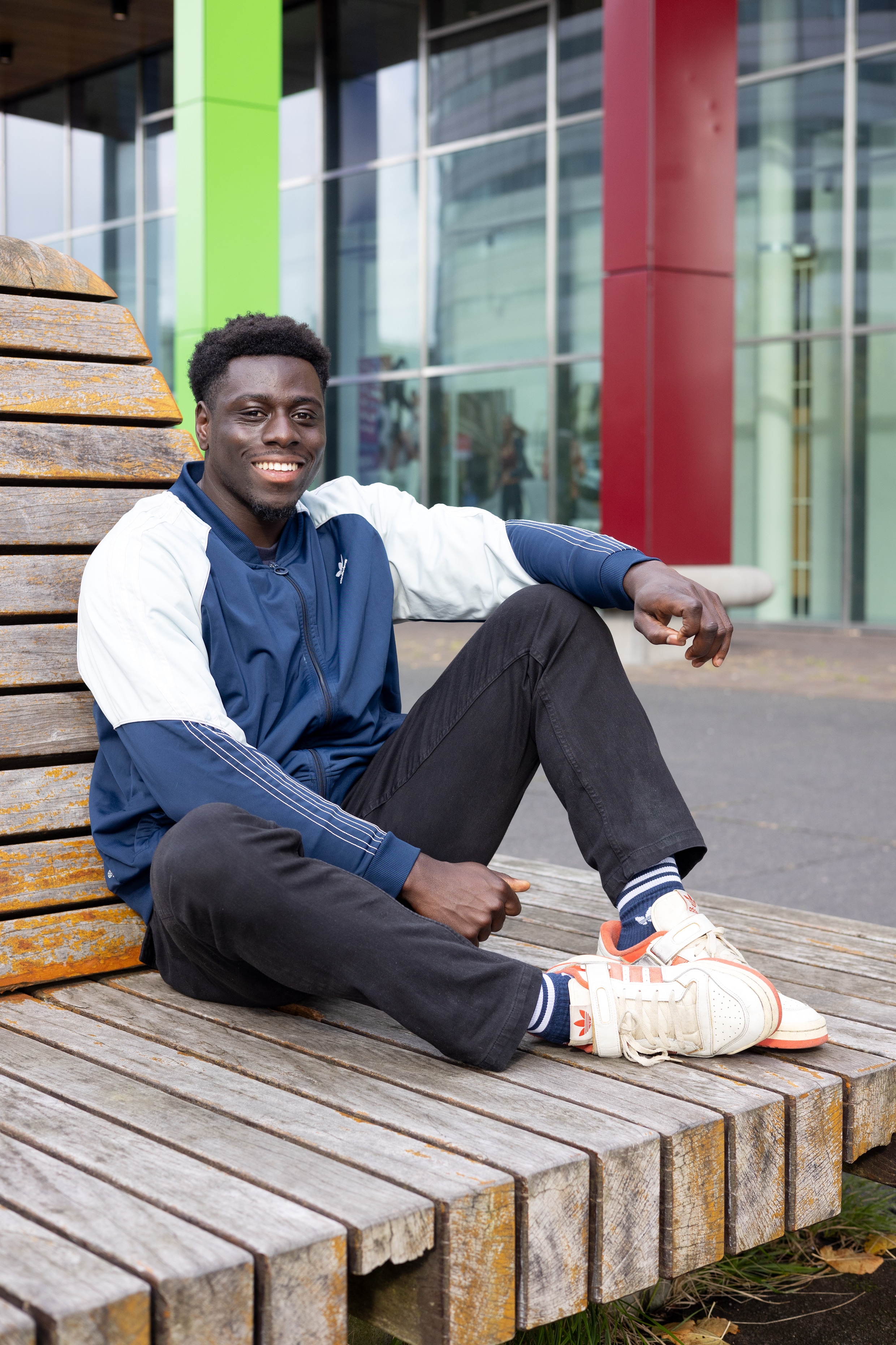 Het Amsterdam van olympisch atleet Elvis Afrifa: ‘Ik vind Artis niet ...