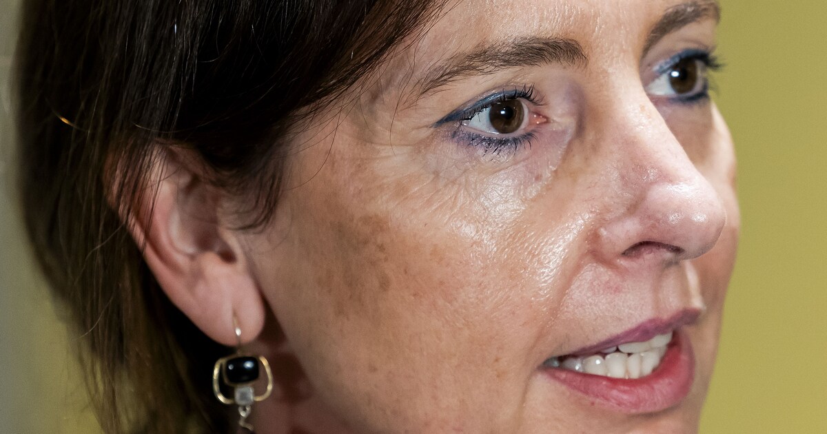 Minister Uitermark: ‘Halsema ontslaan? Geen haar op mijn hoofd die ...