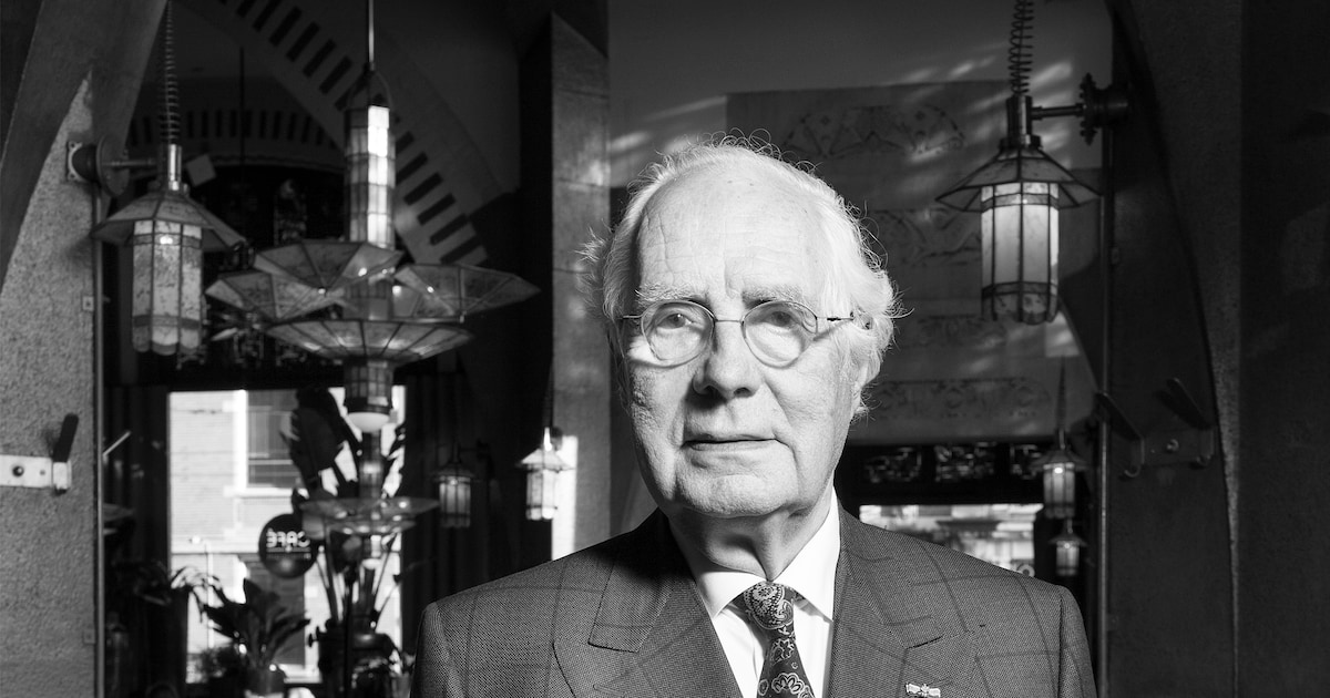 Sjoerd Dijkstra (1937-2024) werd als dwarse Fries een Amsterdamse ...