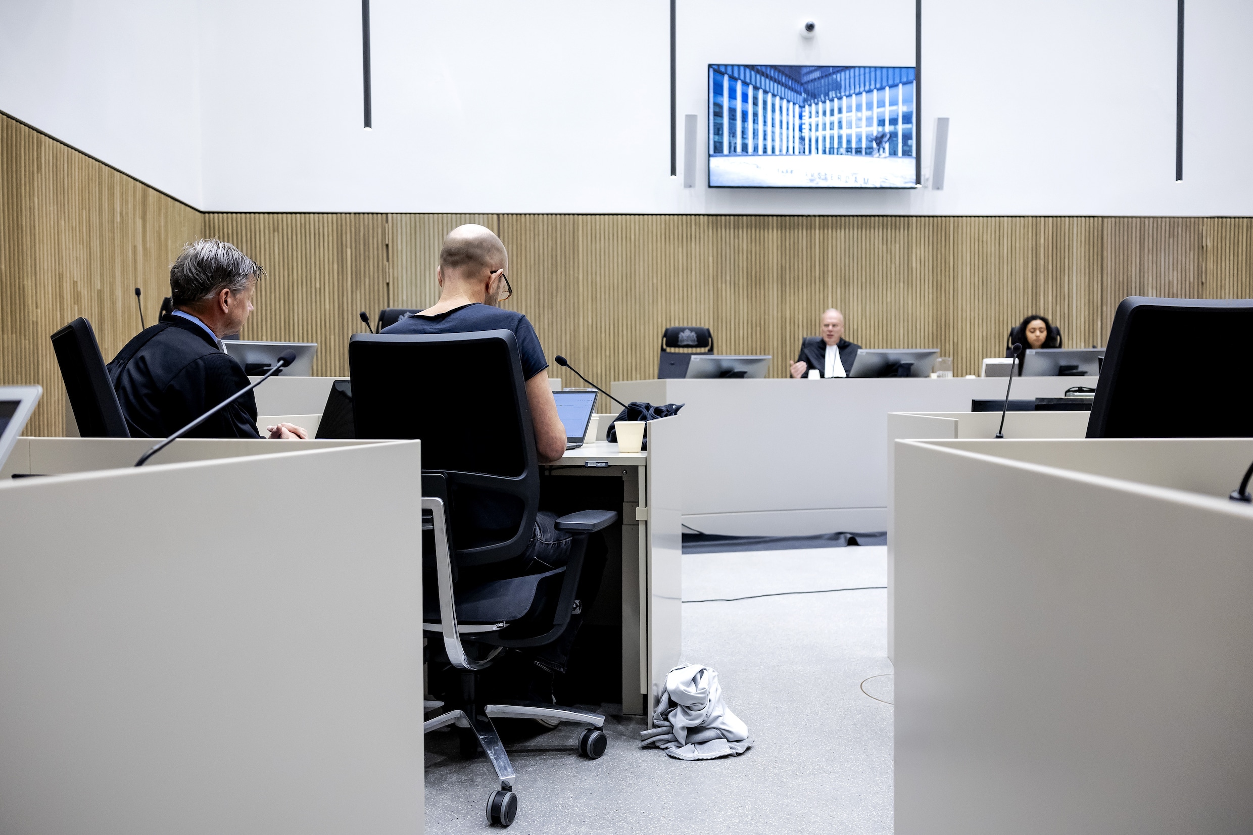 Live: Israëlische supporters aangevallen in Amsterdam, volg het laatste nieuws | Het Parool