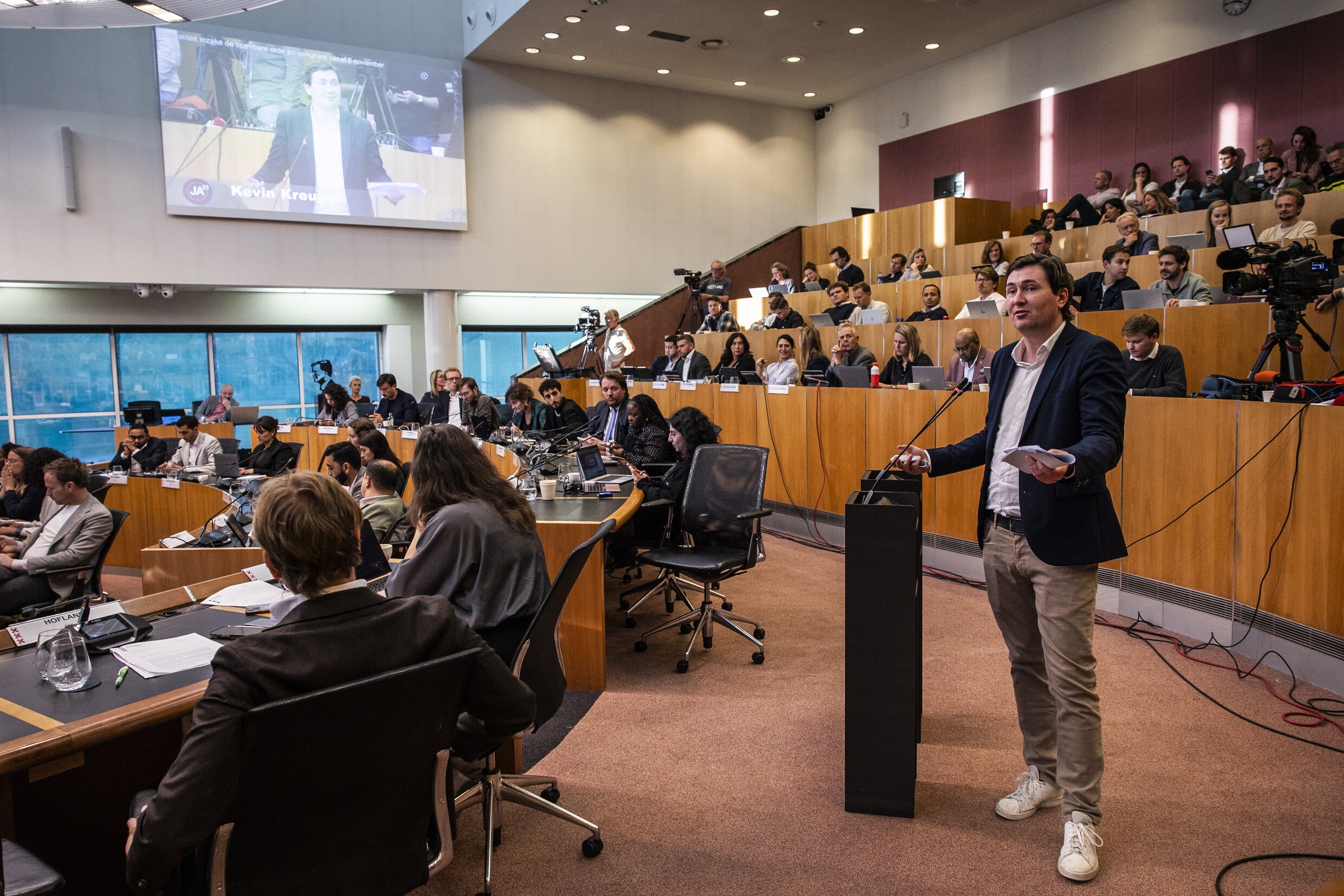 Opinie: ‘Kevin Kreuger (JA21) denkt dat wij Joden ‘spierballen’ willen ...