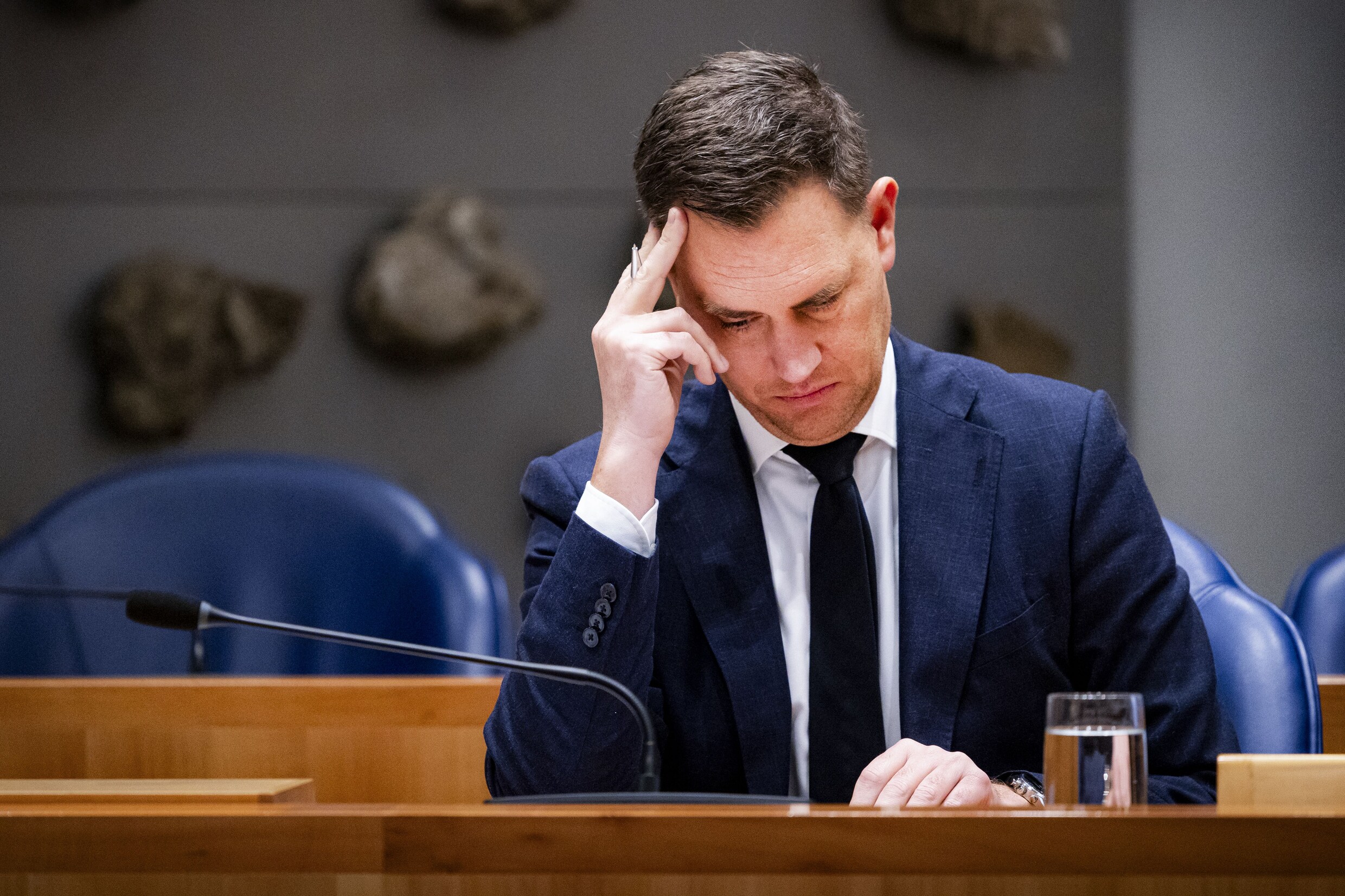 Btw-verhoging toch van de baan? Oppositie zet coalitie onder druk | Het ...