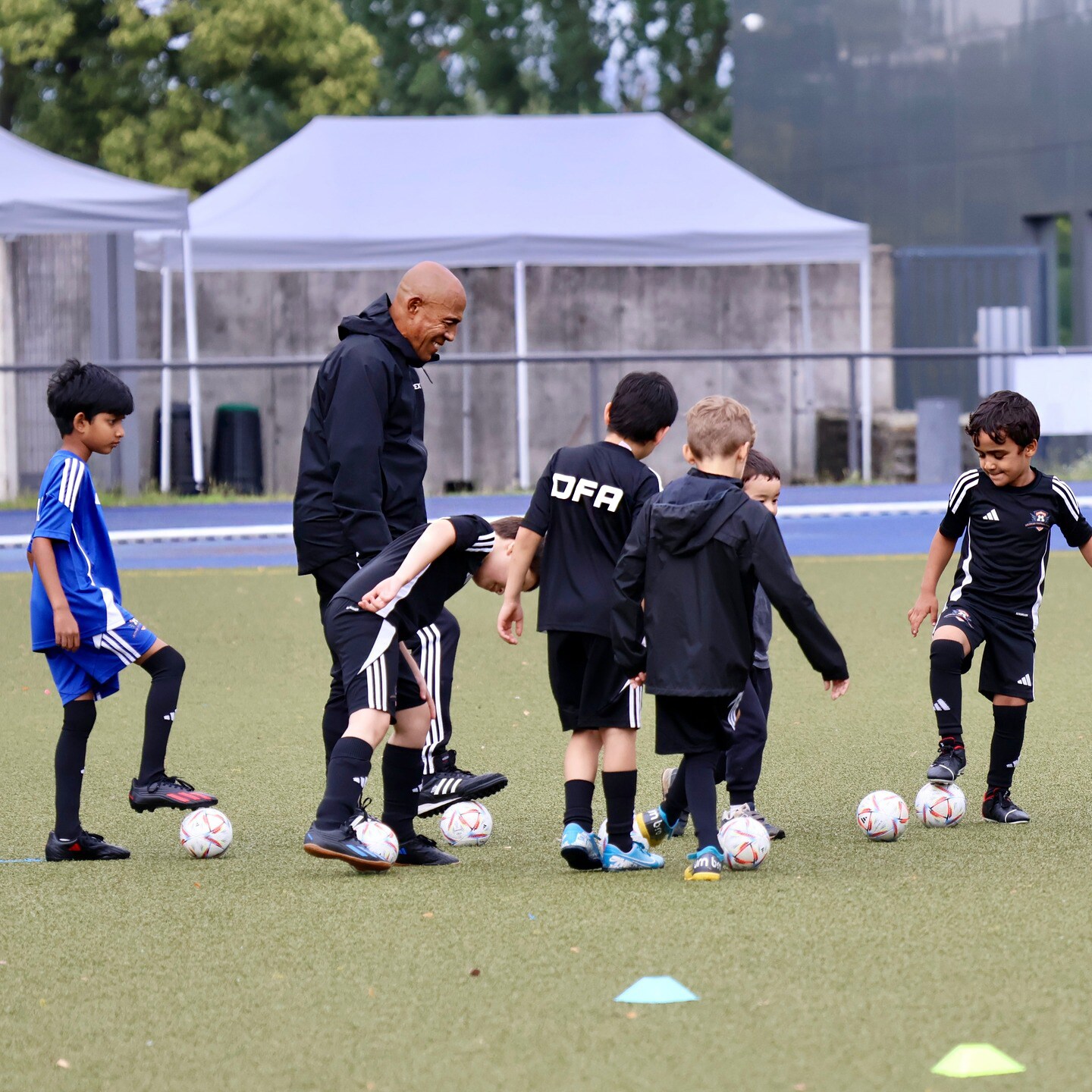 Live: Transfernieuws Ajax | Klaassen en Ajax gaan langer met elkaar door, Ajax Vrouwen plukt ...