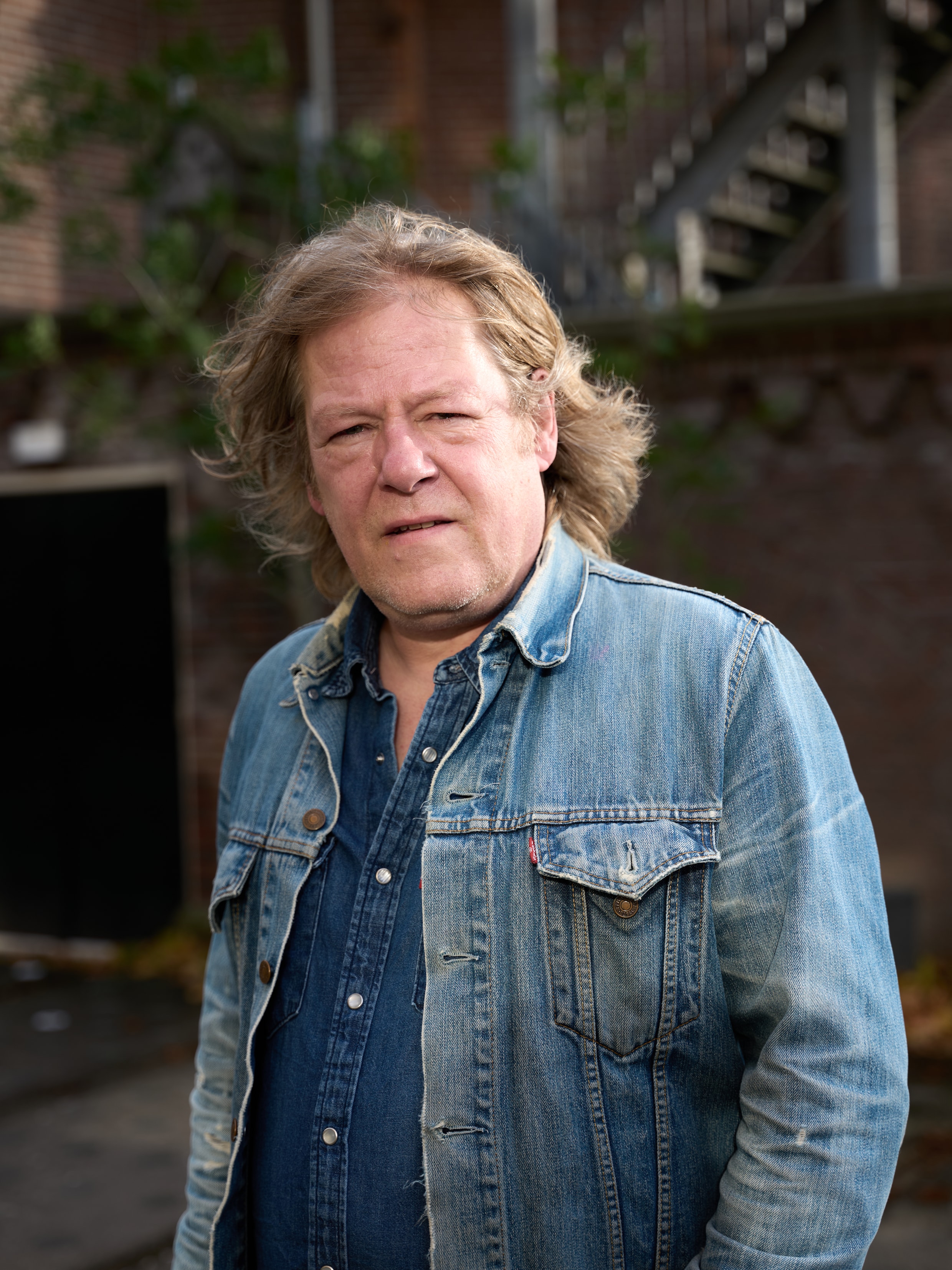 Jan Holtman werd op latere leeftijd dichter: ‘Ik wil zuigen, zeuren ... Jan Holtman werd op latere leeftijd dichter: ‘Ik wil zuigen, zeuren ...