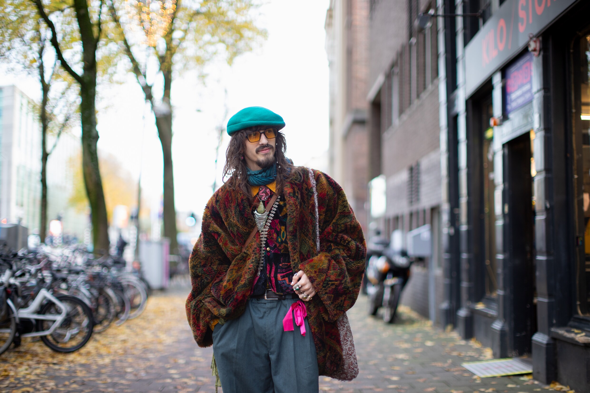 Humans of Amsterdam: ‘Ik greep elke kans aan om maar niet met school ...