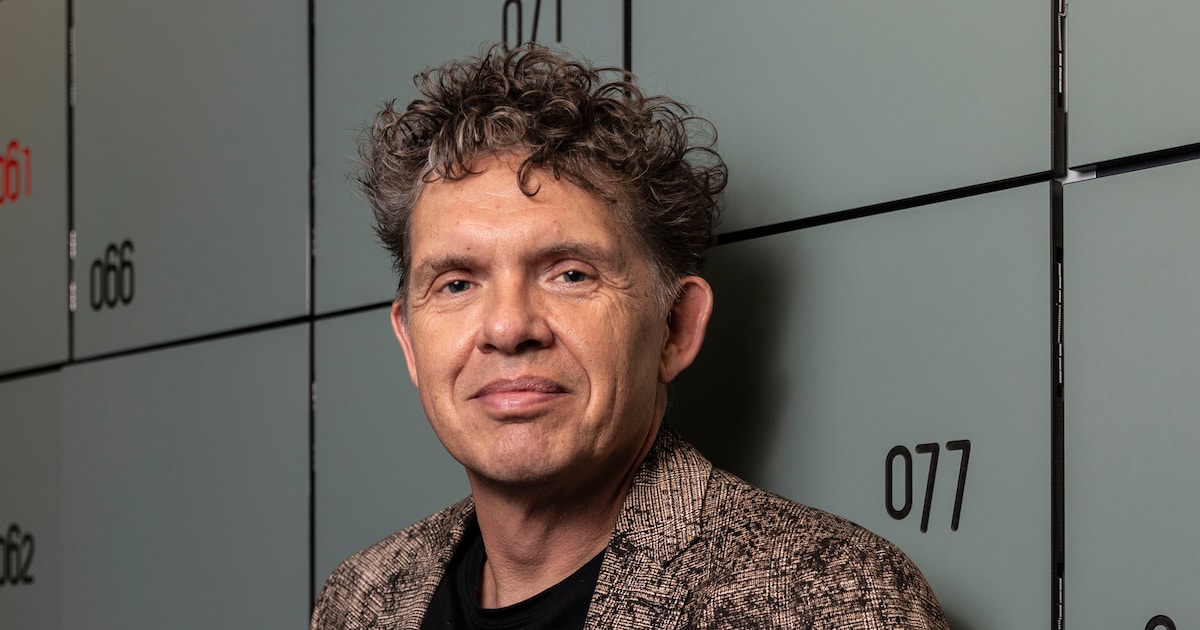 Rector Hubert Roza over het bewogen jaar van het St. Nicolaaslyceum ...