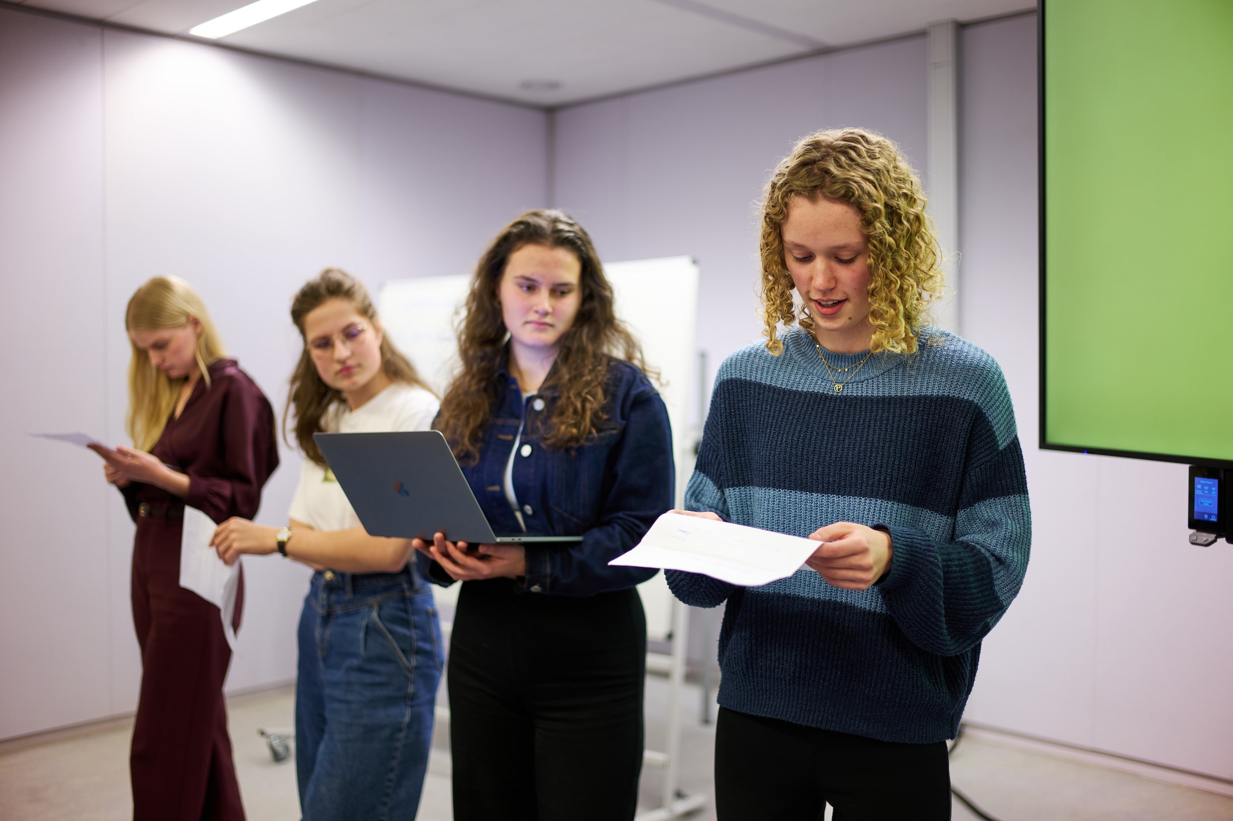 VU lokt studenten Nederlands met nieuwe bachelor creatief schrijven ...
