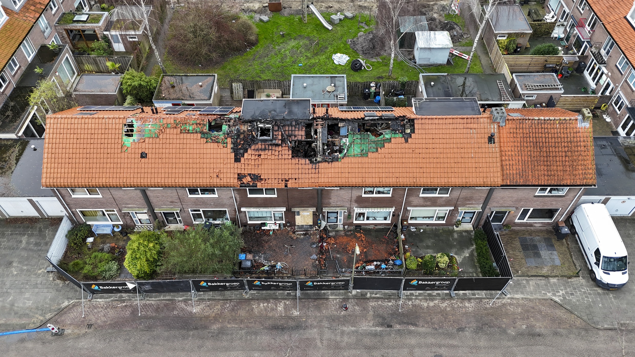 Twee mannen (19 en 20) aangehouden voor explosie Purmerend | Het Parool