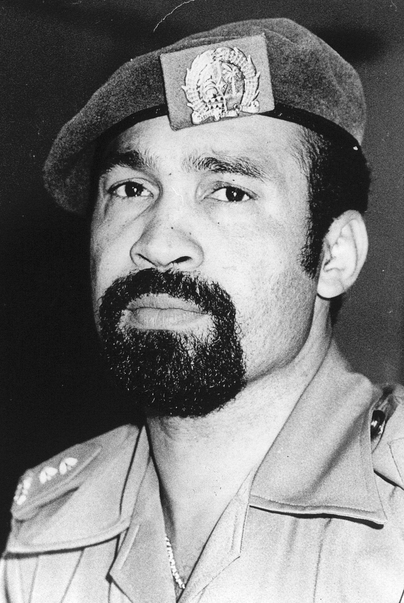 Desi Bouterse (1945-2024): held voor de aanhang, schurk voor de tegenstanders | Het Parool