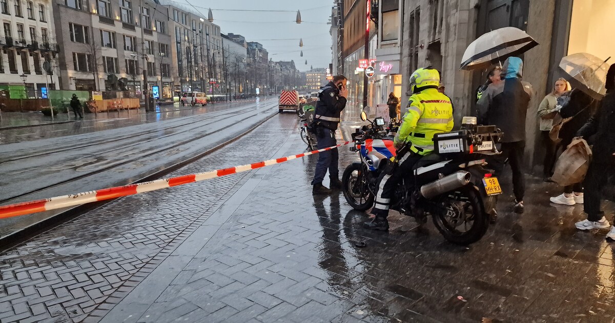 Jehad A Vrijgesproken Van Dreiging Met Terreur Op Station Rokin Wel