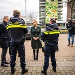 Hoe de politie alles uit de kast moest trekken om Rotterdamse ...