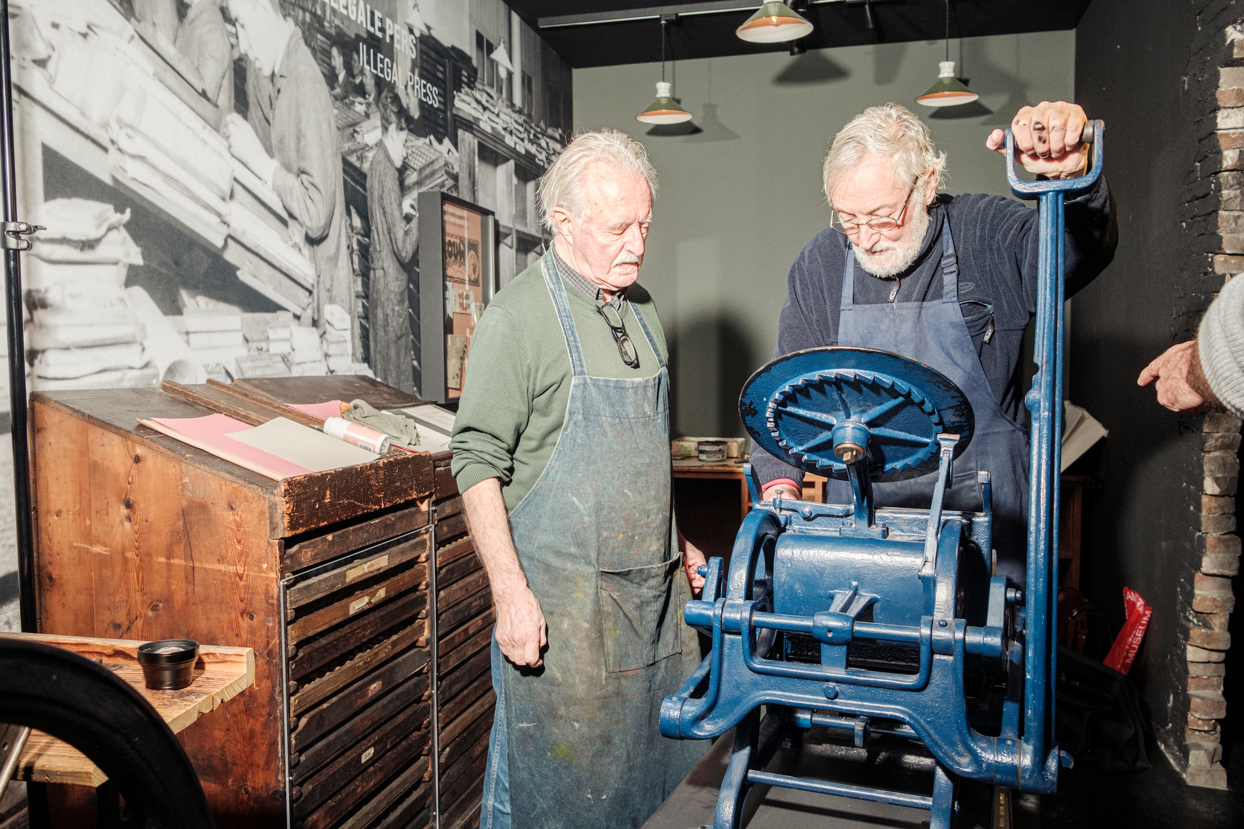 Paroolmedewerkers van het eerste uur over hun werk: ‘Ik schaam me er ...