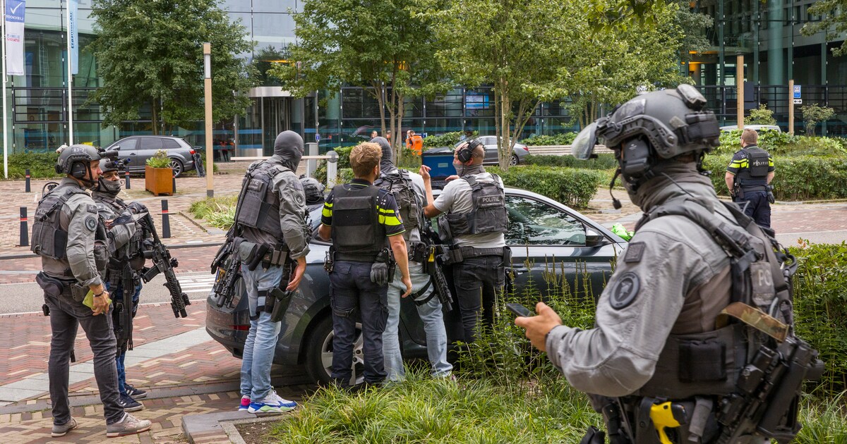 Verdachte drievoudige moord in Rotterdam leende 50.000 euro bij de ABN ...