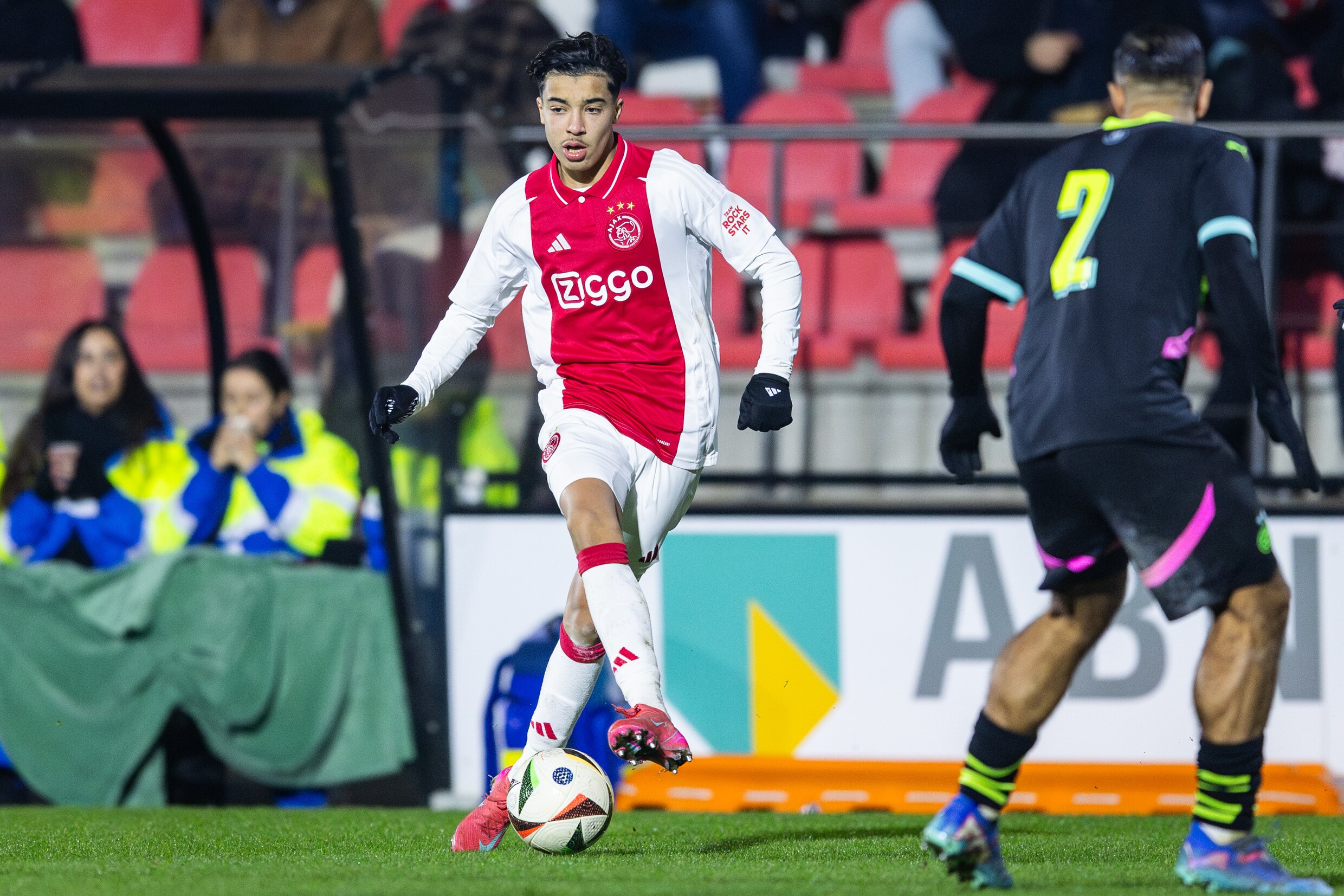 Om Misehouy en Malen heb ik geen traan gelaten, maar van Bounida vind ...