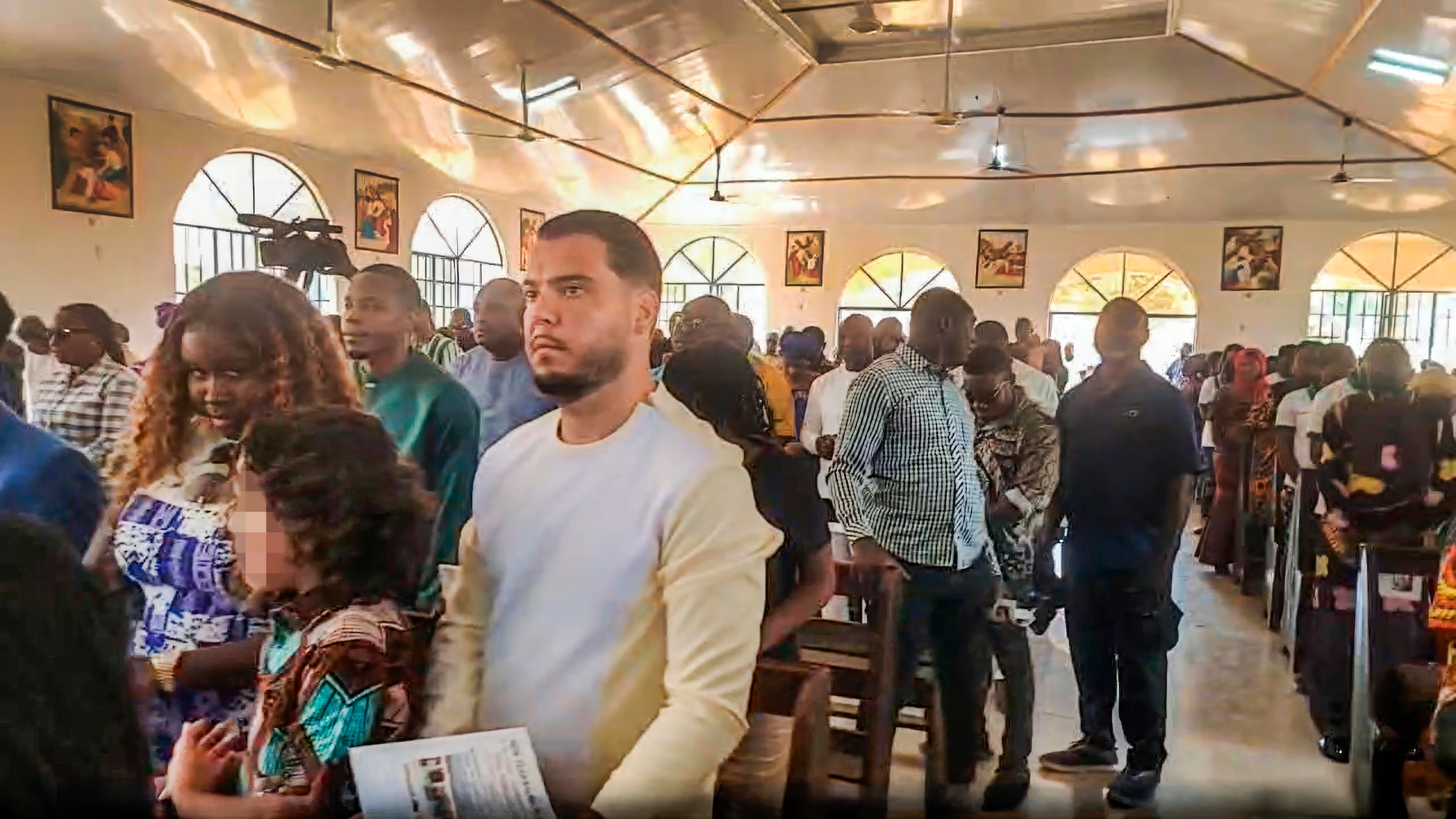 Sierra Leone opent klopjacht op crimineel Bolle Jos | Het Parool