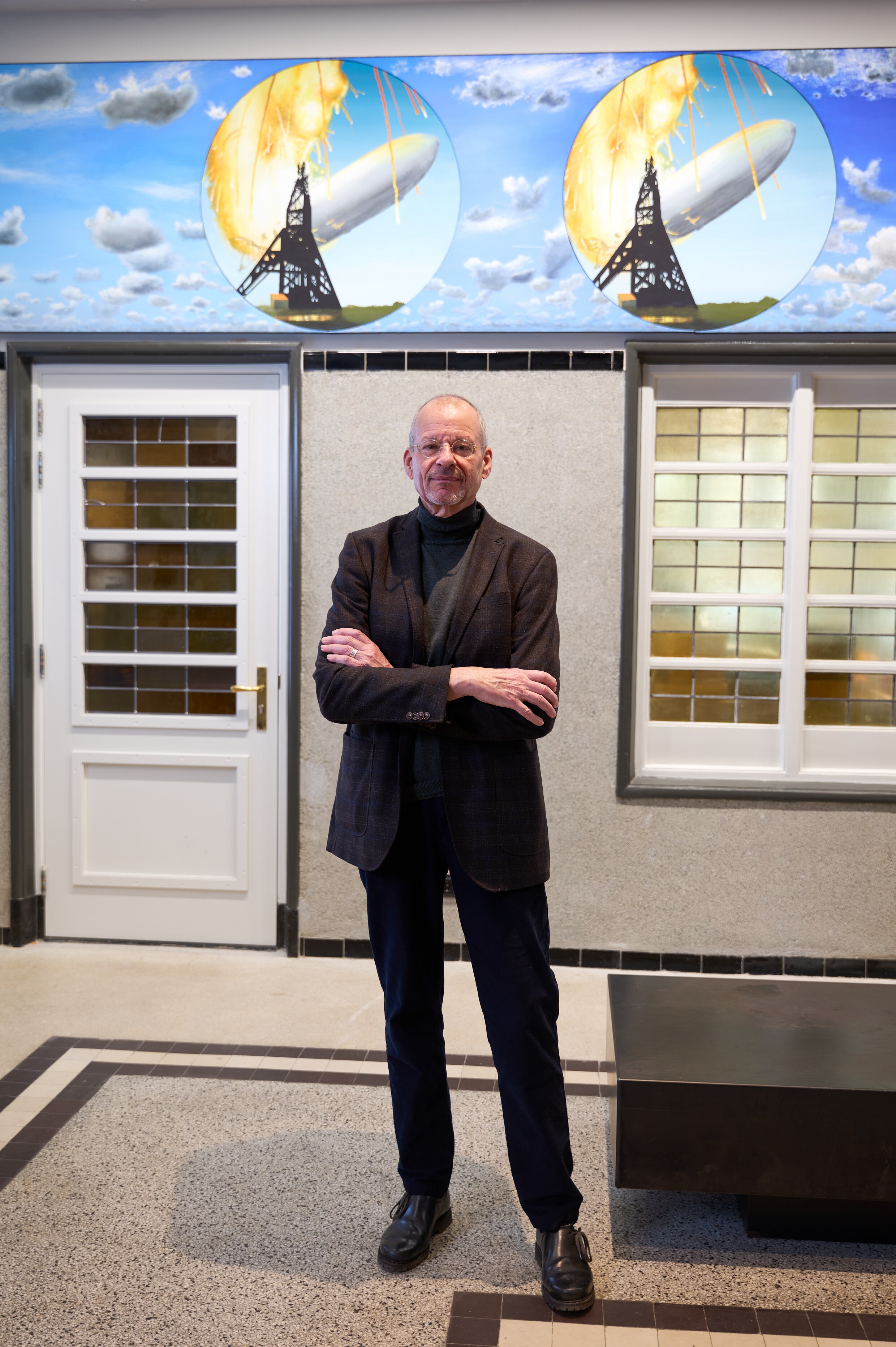 Euro’s als pepernoten op nieuwe wandschildering Berlage Lyceum: ‘De helft van de leerlingen zei ...