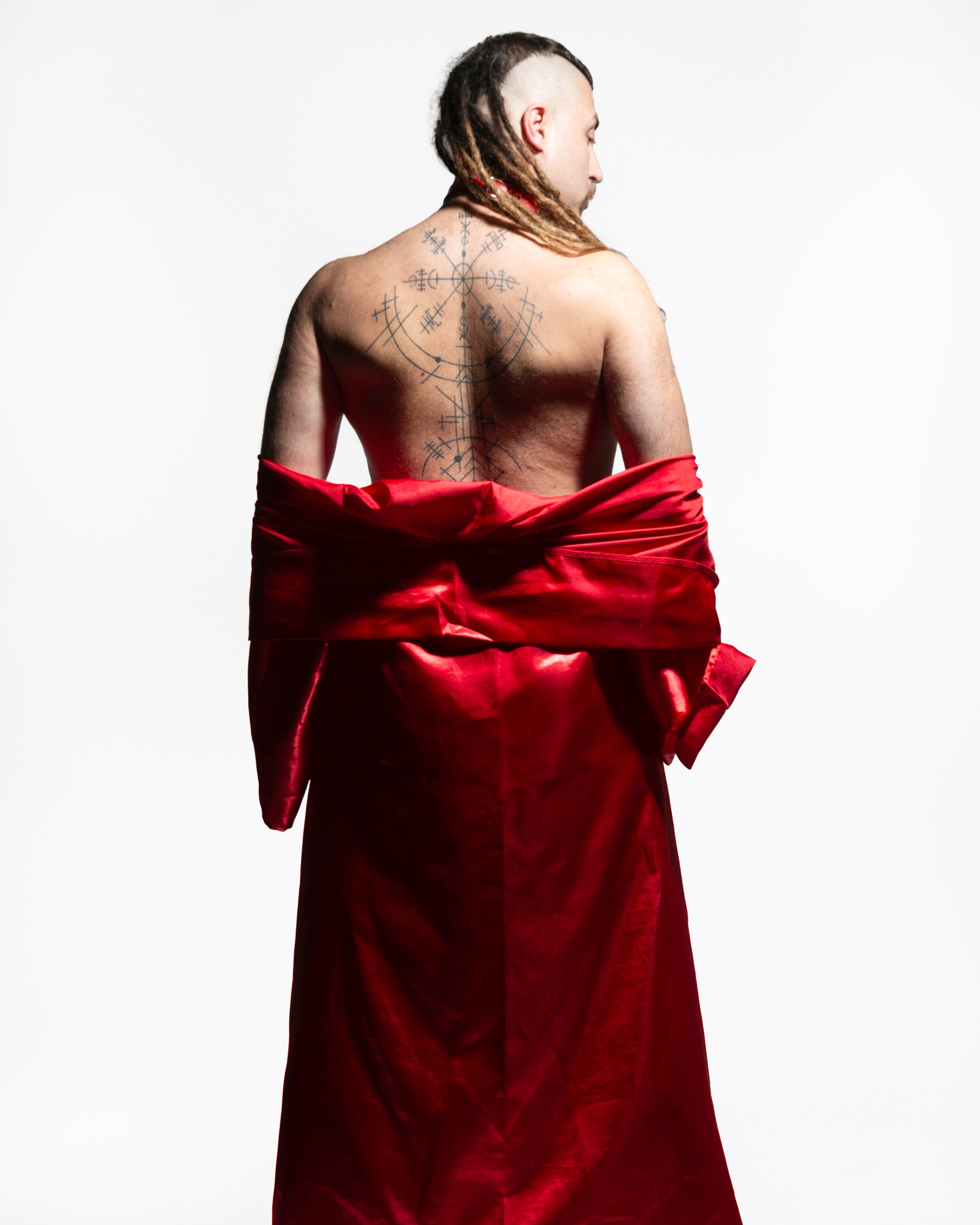 Ode in boekvorm aan ruim 100 paradijsvogels van de stad: ‘Aan veel van ...