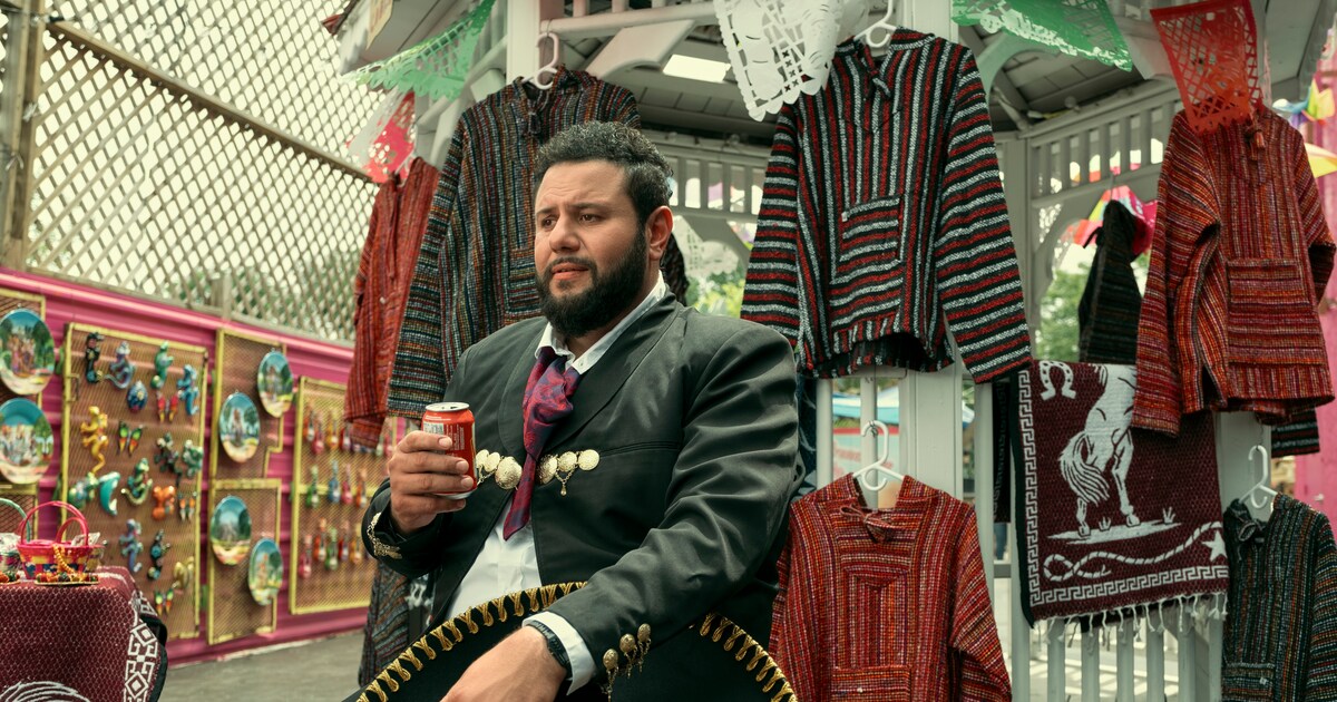 Recensie: Seizoen 2 van Mo, een comedy over een Palestijnse immigrant ...