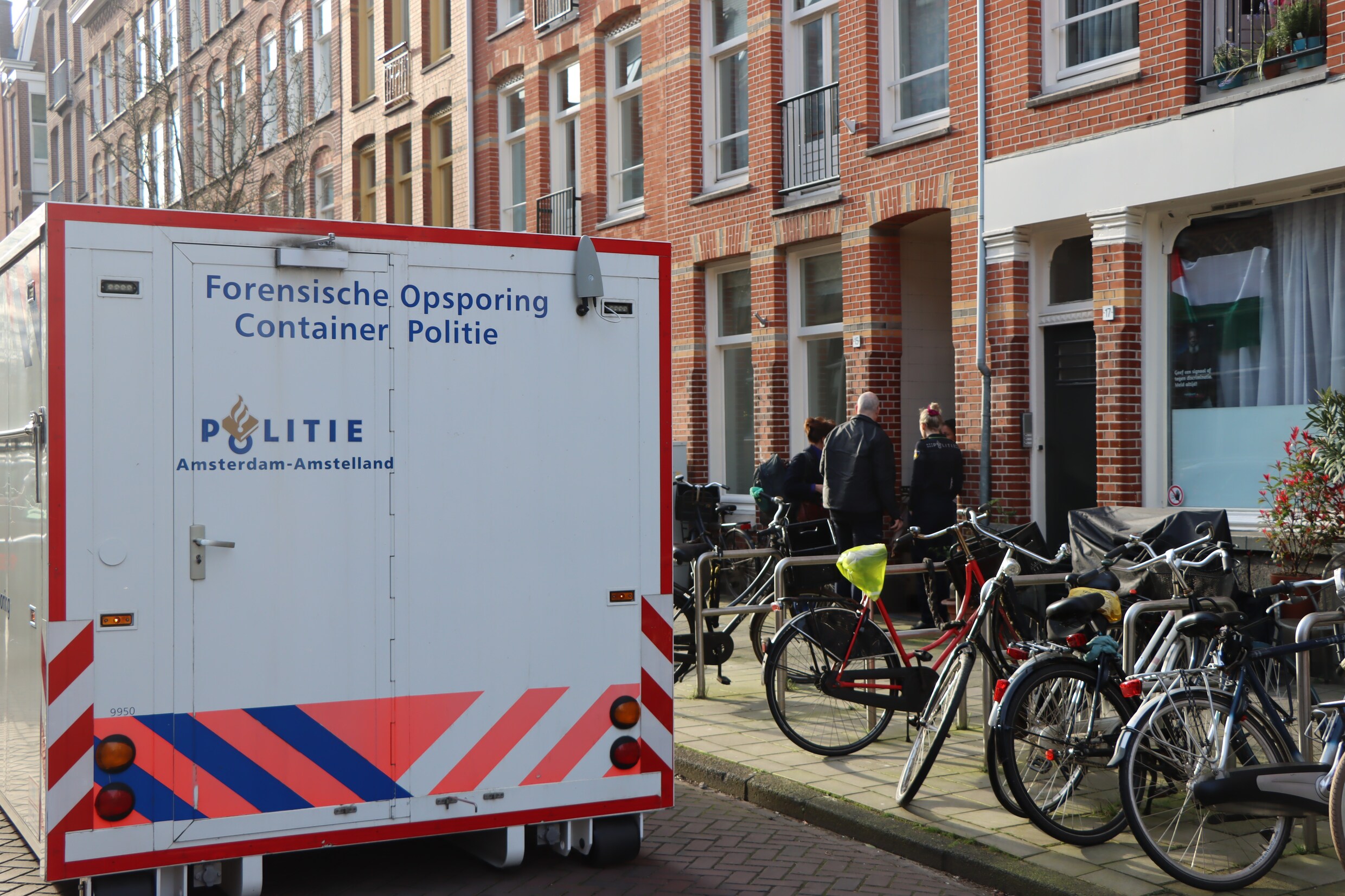 OM eist 14 jaar celstraf voor doodsteken ex-dakloze in Zuid | Het Parool