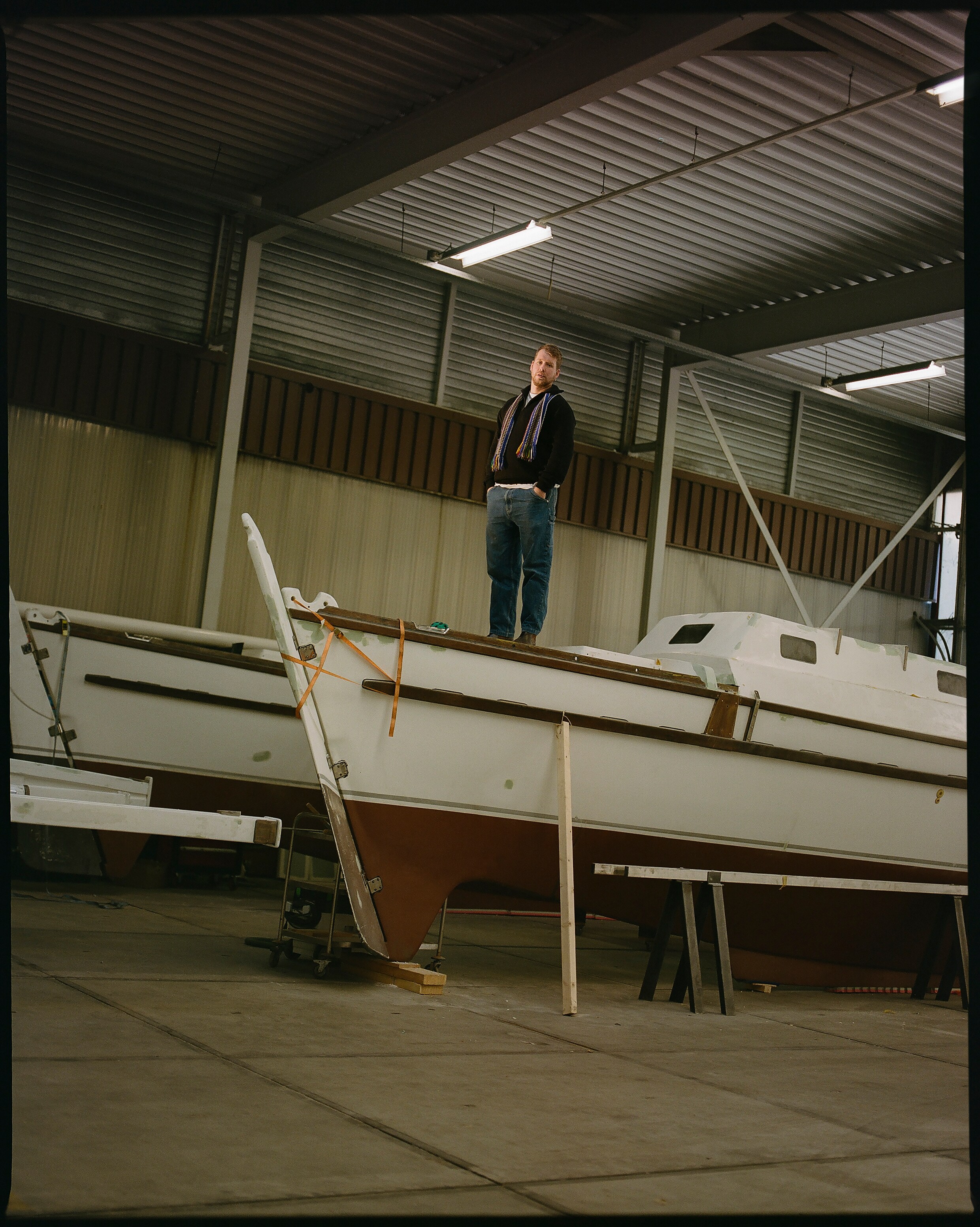 Daan Meeuwig (35) is zo handig dat hij in het Hamerkwartier aan bijna ...