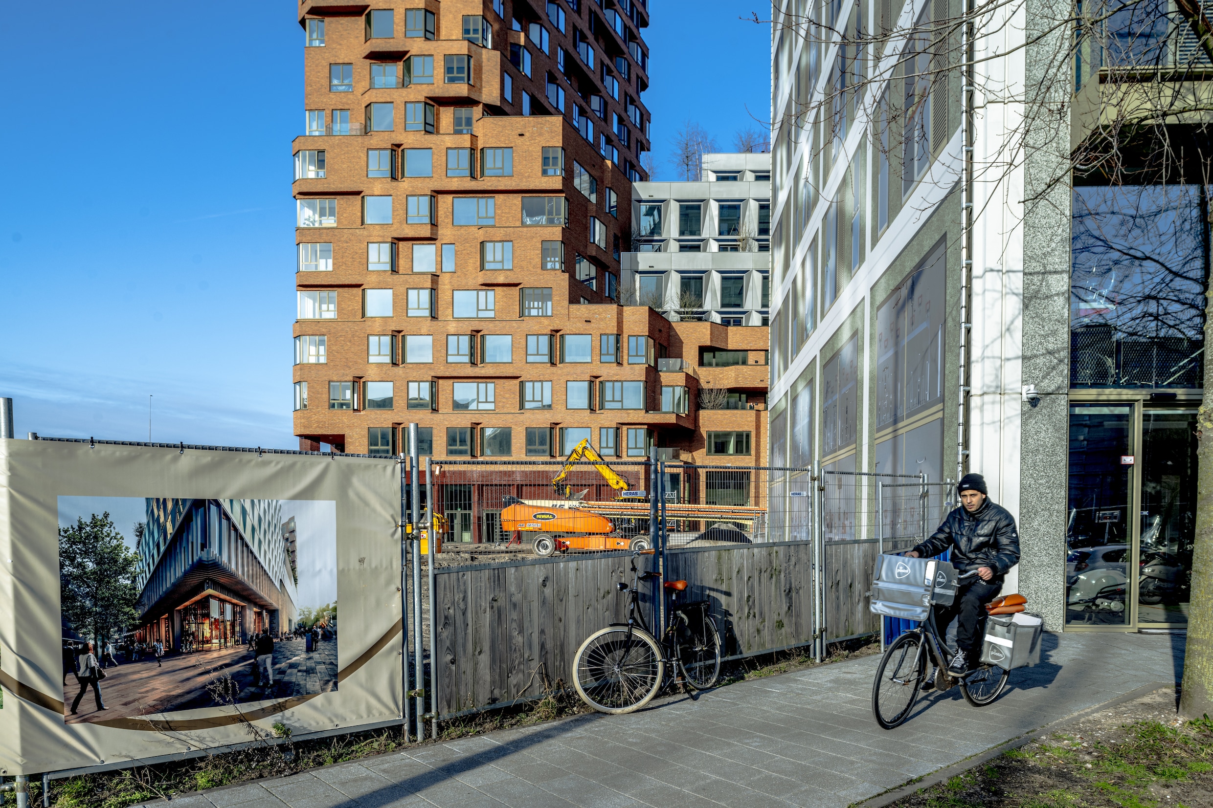 PostNL vraagt staat om tientallen miljoenen euro’s steun voor bezorgen ...