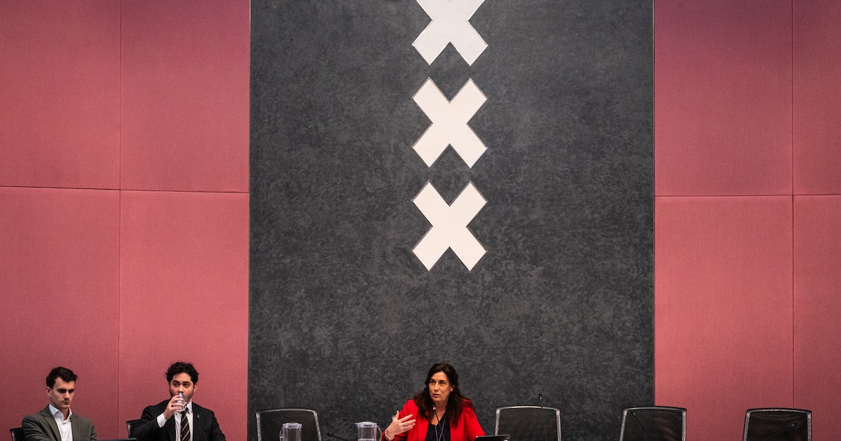 ‘Een doodzonde van 13 miljoen’: na de facturenchaos stopt Amsterdam nóg ...