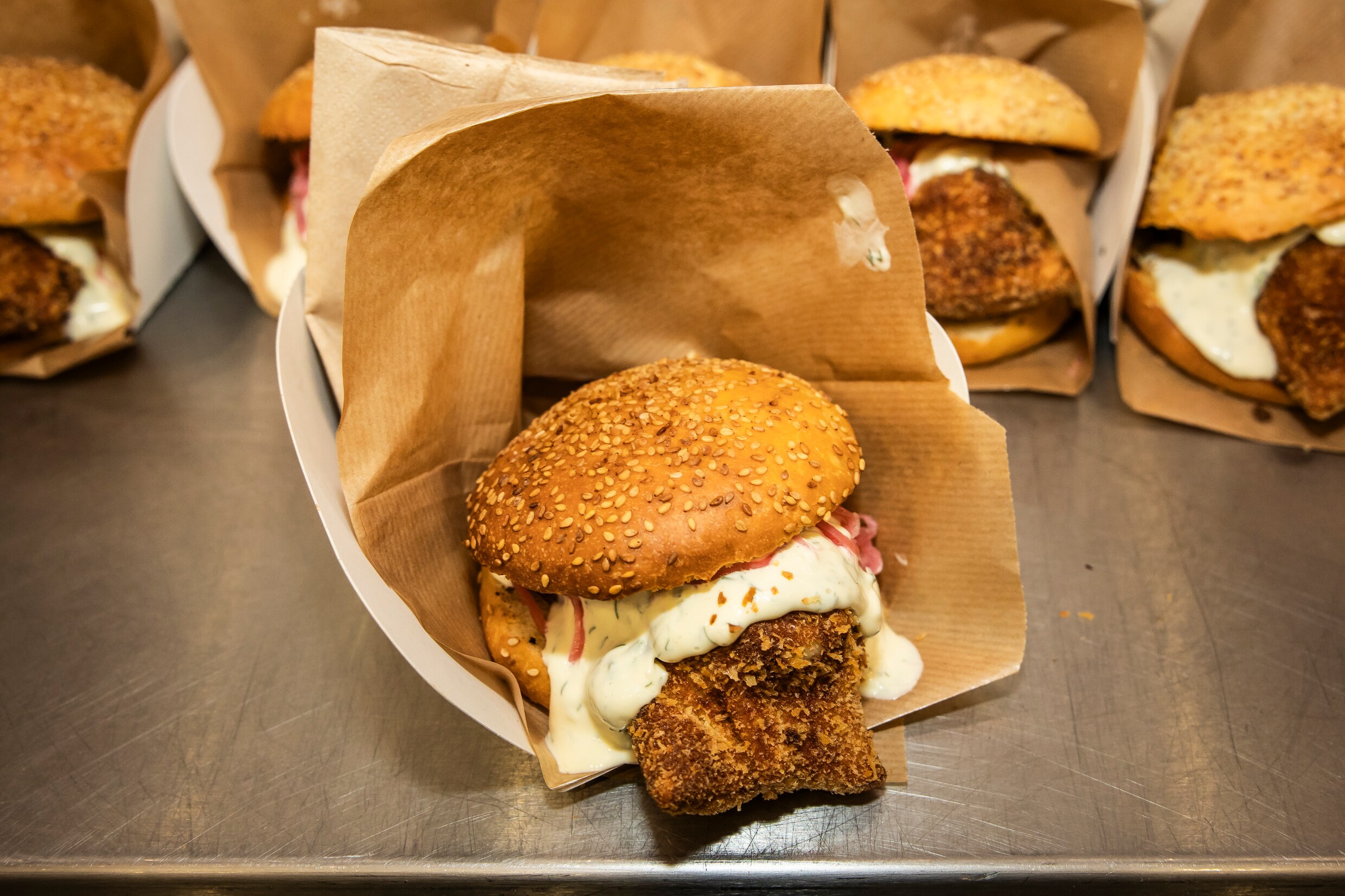 Deze Amsterdamse bakkers maken nog hun eigen kroketten en kaassoufflés ...