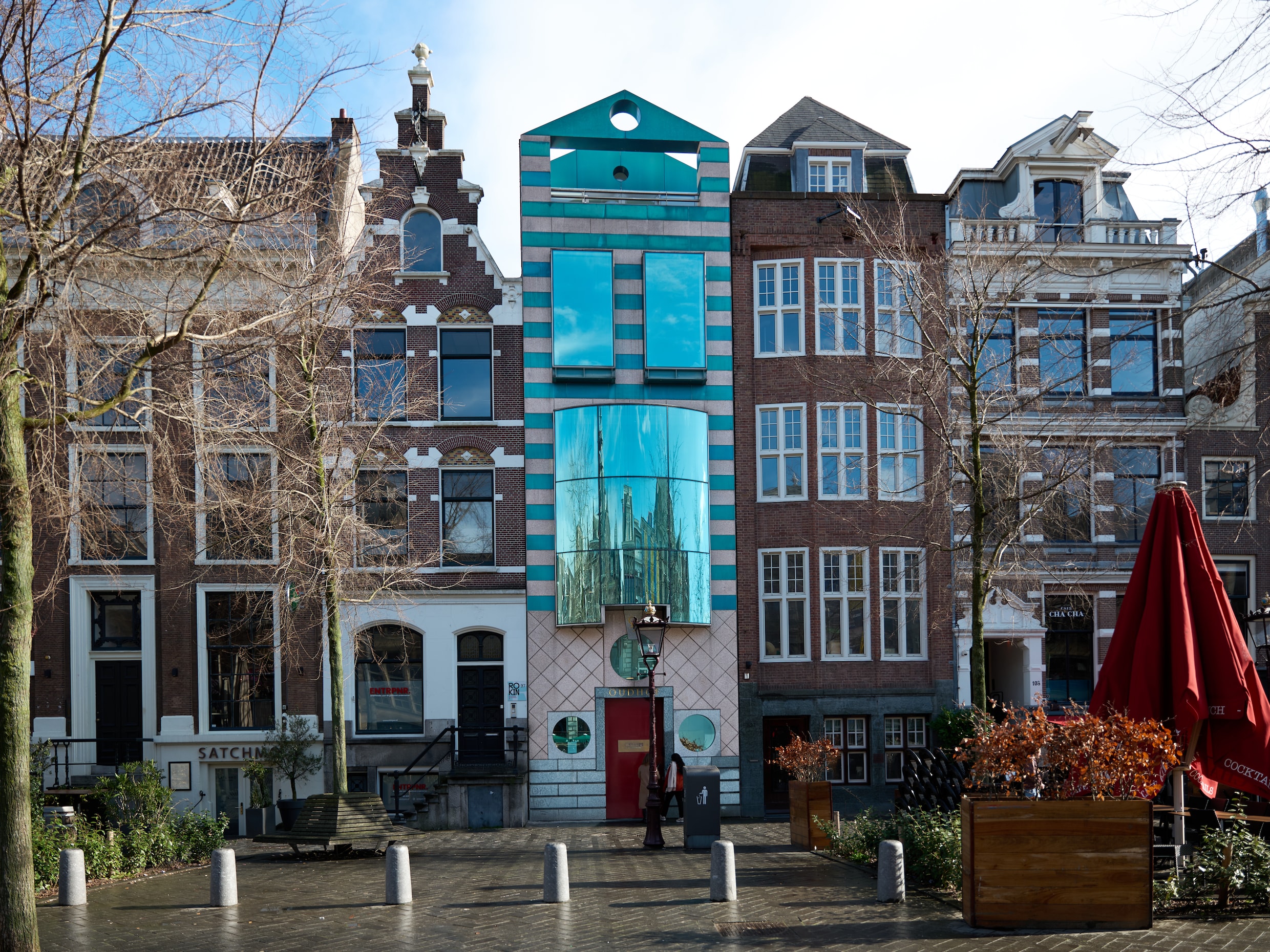 Het Amsterdam van TikTokker Vic Cle: ‘Rokin 99 is het lelijkste gebouw ...