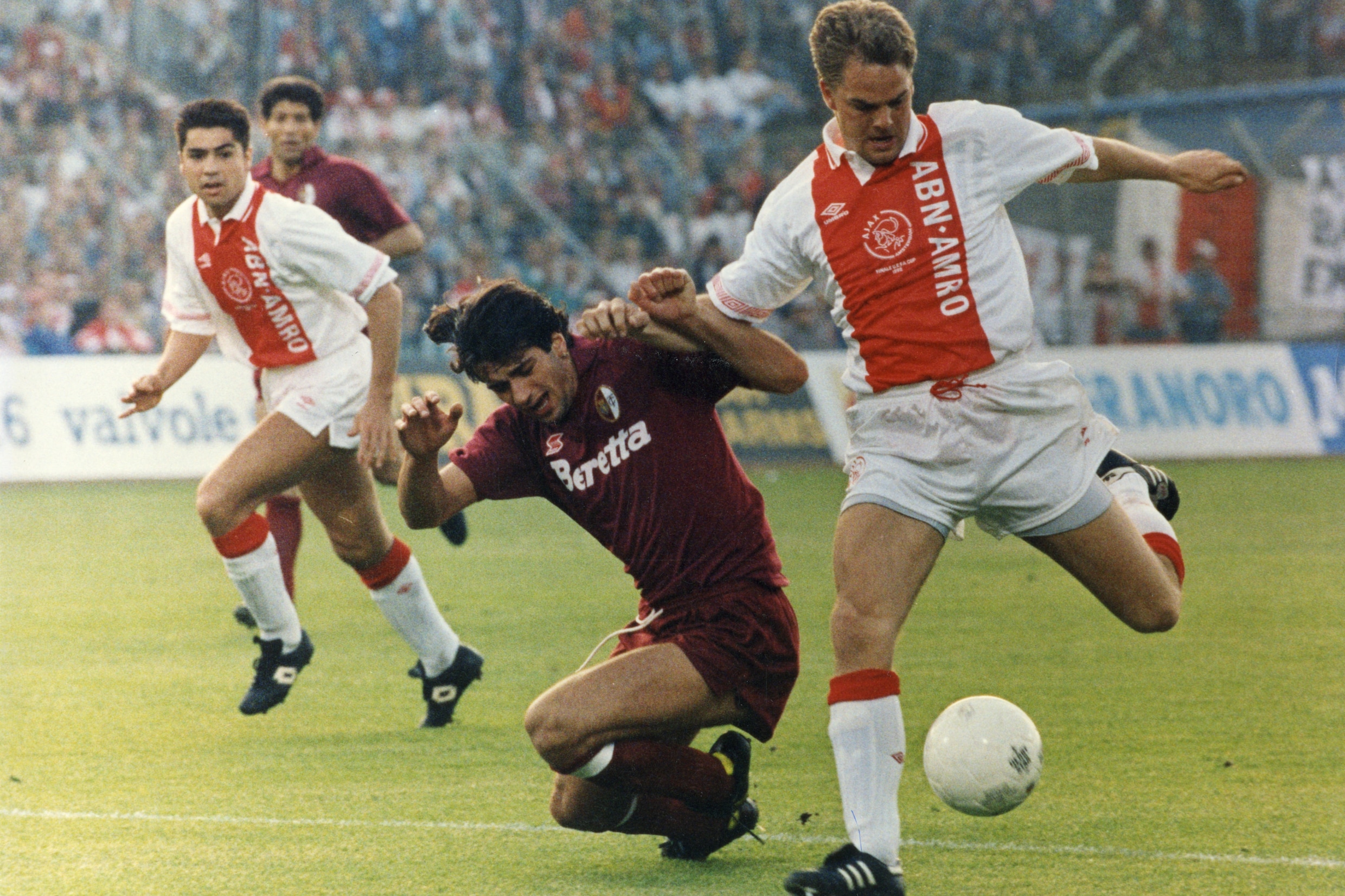 Dit is het ideale Ajaxelftal van Humberto Tan: ‘Een mix van de jaren ...