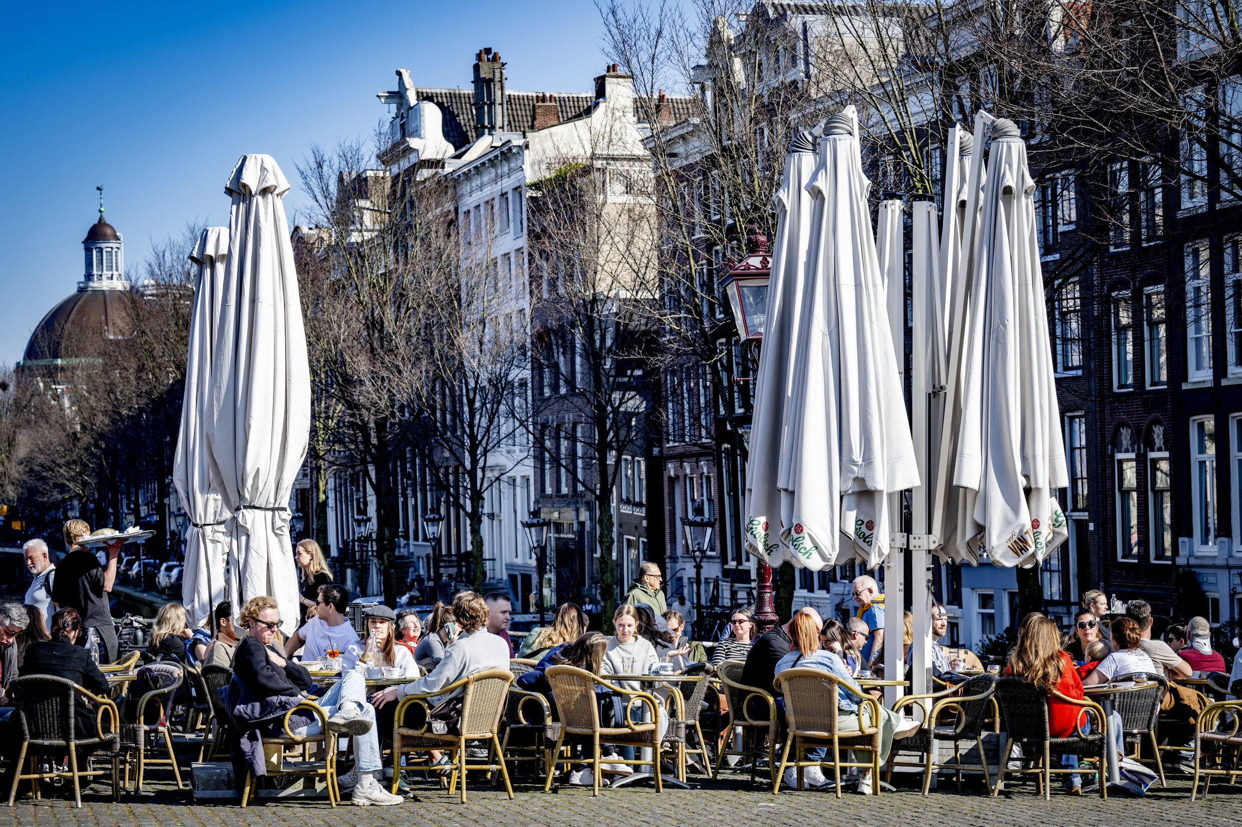 Nog één dagje genieten van lenteweer: na maandag fris en bewolkt | Het ...