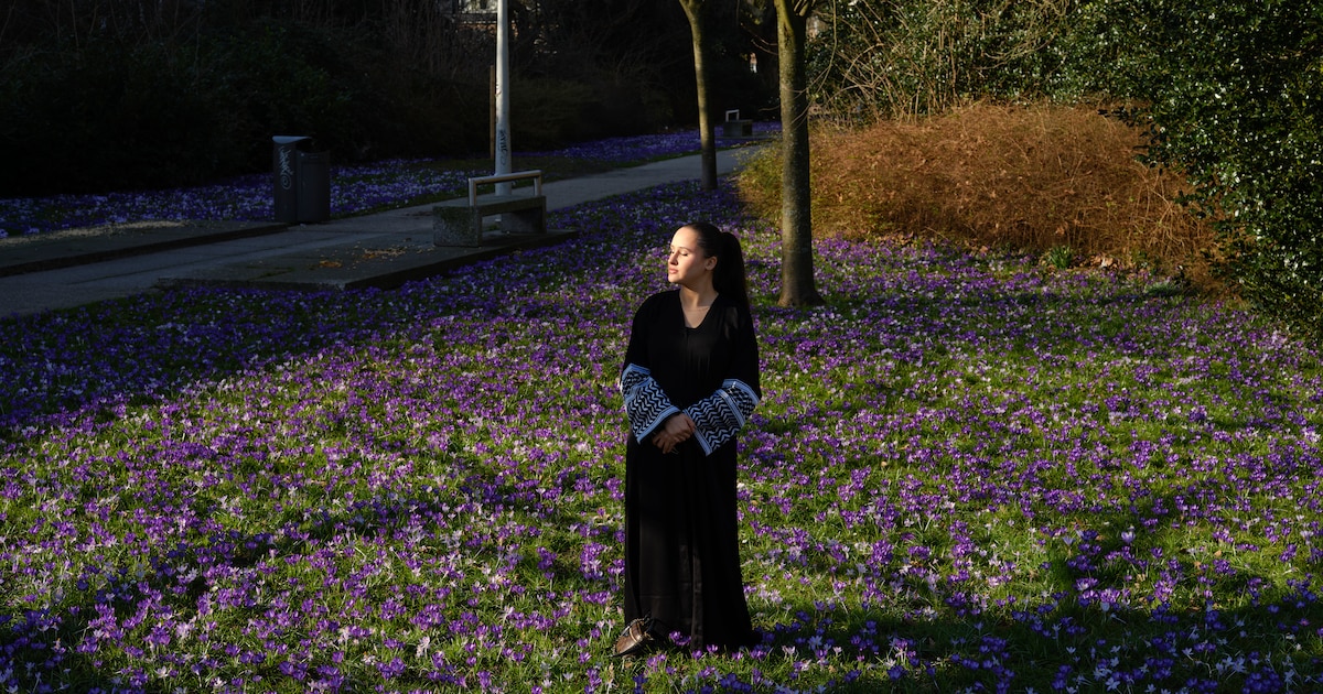 Schoenenkunstenaar Soraya Achhoud (Kamaté) combineert Amsterdamse roots ...