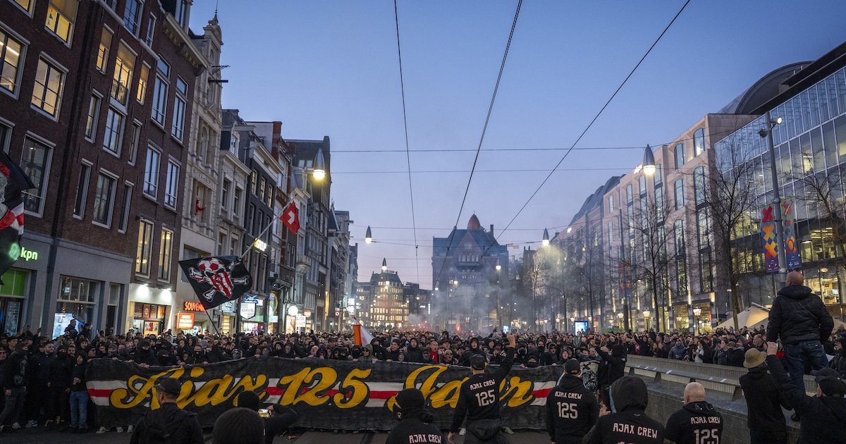 Politie kijkt tevreden terug op viering 125 jaar Ajax in binnenstad ...