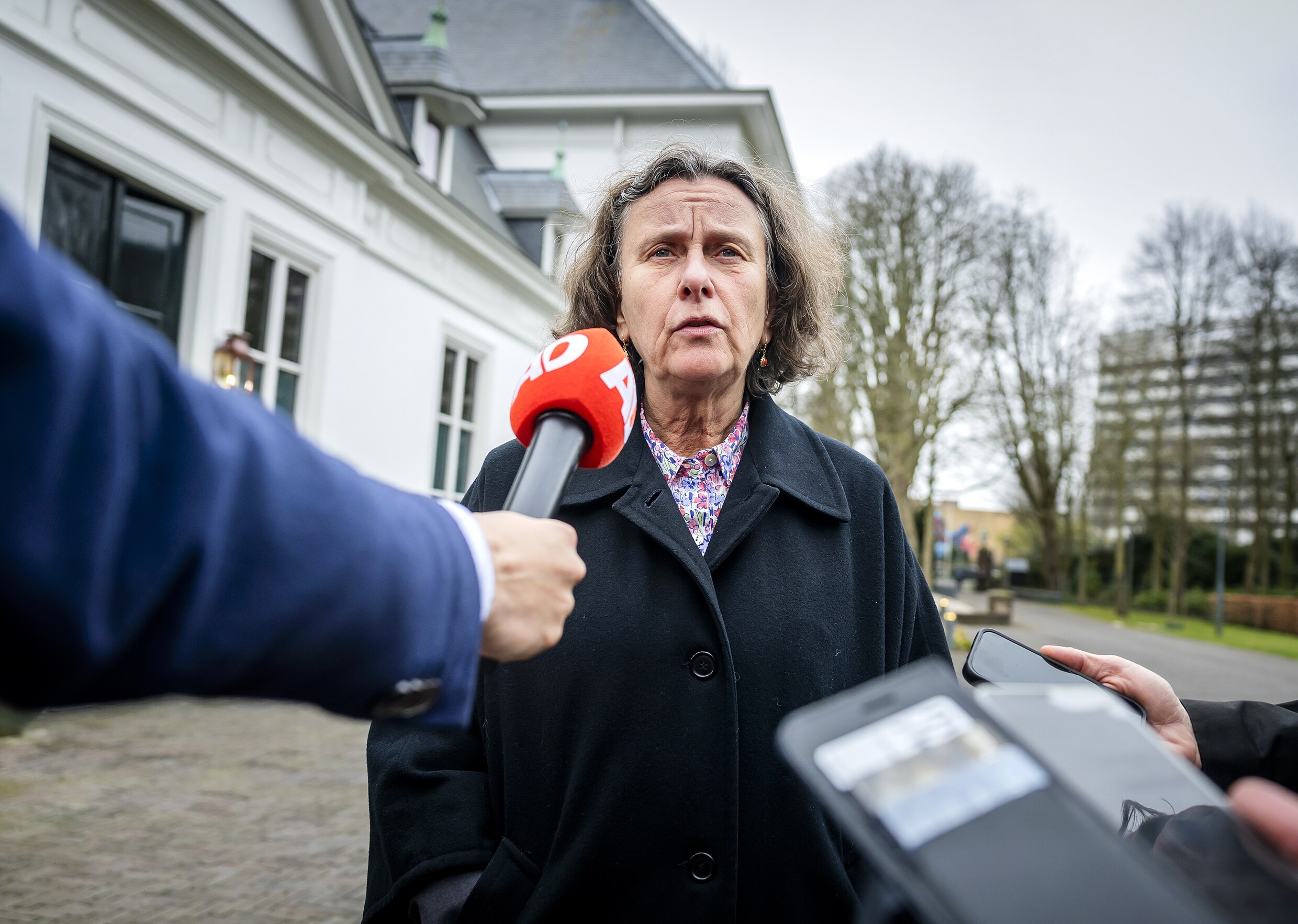 Woede omdat Faber weigert te tekenen voor koninklijke onderscheiding ...