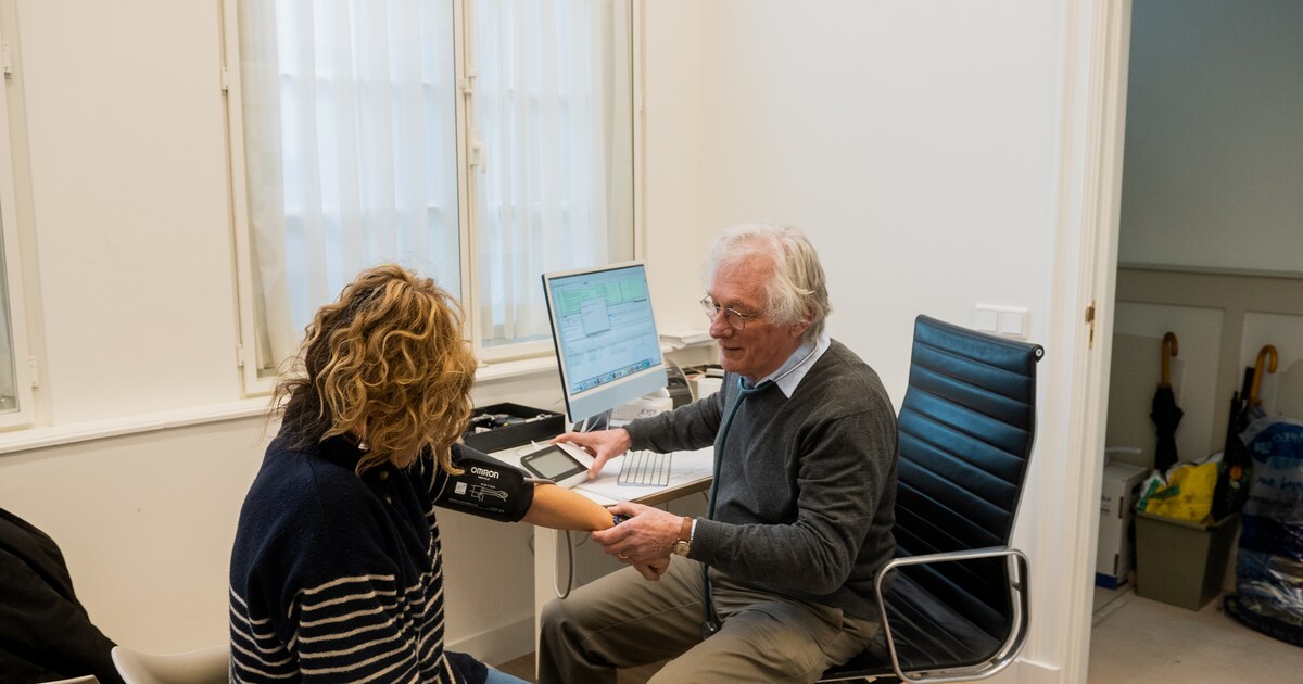 Huisartsenpraktijk Kromme Waal 13 helpt iedereen, van Amsterdammers tot ...