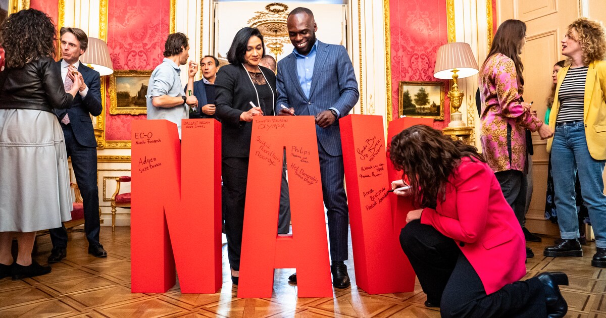 Bij Halsema’s paradepaardje Nieuw Amsterdams Verbond zit ook Booking ...