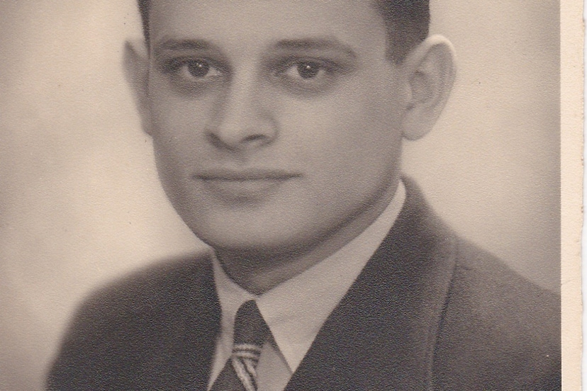 Jules Schelvis overleefde negen kampen en had daarna een krachtige en ...