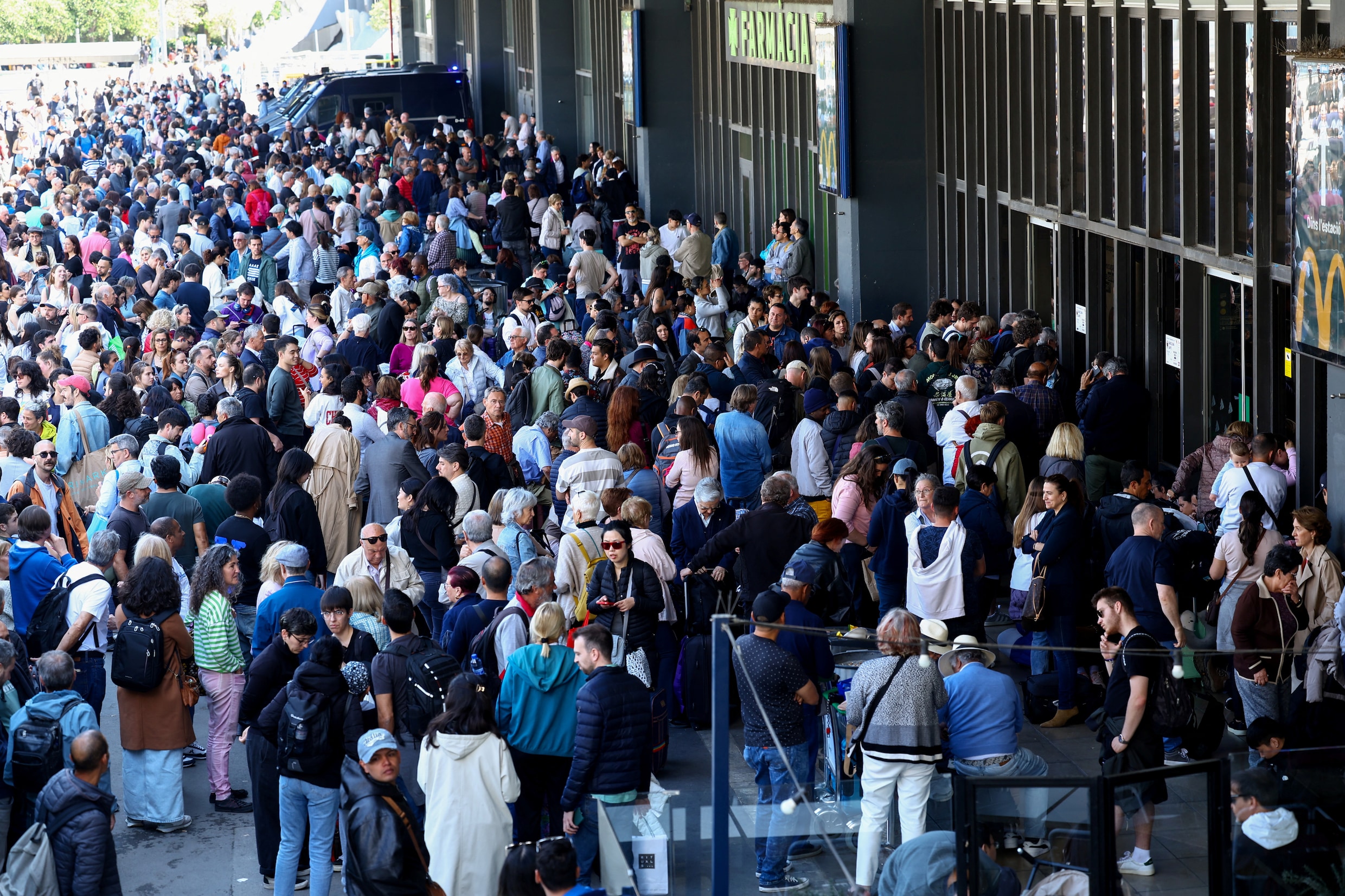 Live: stroomstoring Spanje en Portugal | Vijf doden door stroomstoring ...